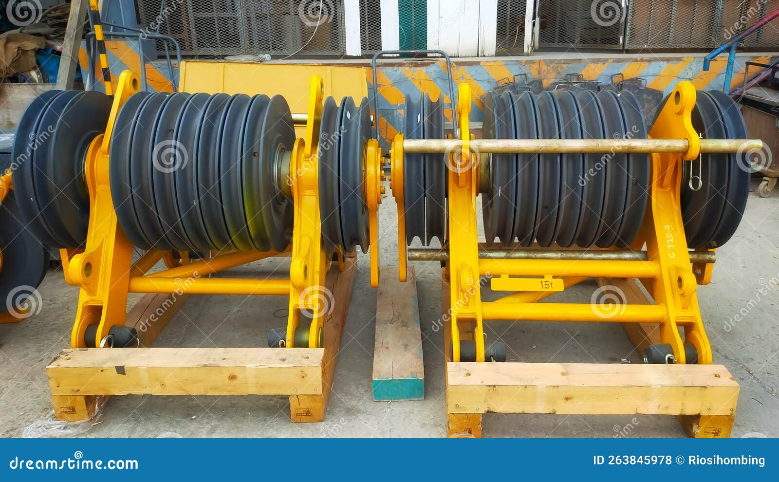 Pulley Cart Stock Image | CartoonDealer.com #12847549