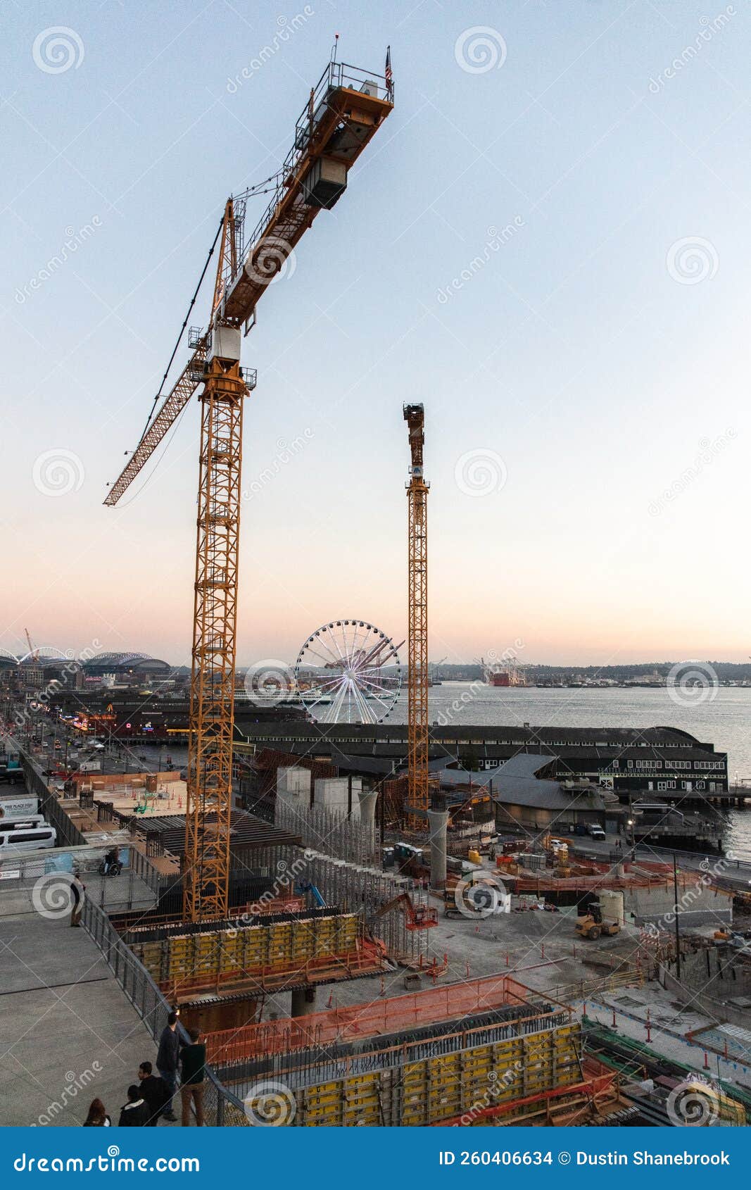 Crane Views editorial stock image. Image of views, construction - 260406634