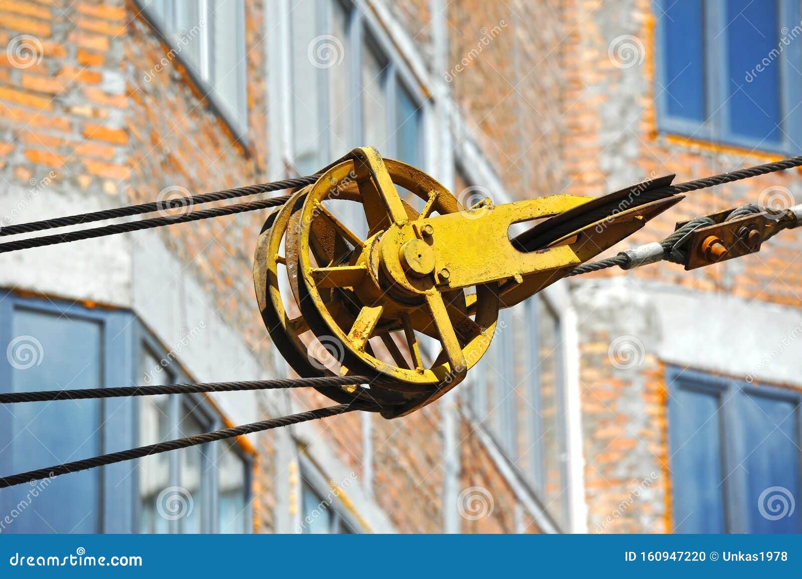 Crane winch with cable stock photo. Image of flat, crane - 160947220