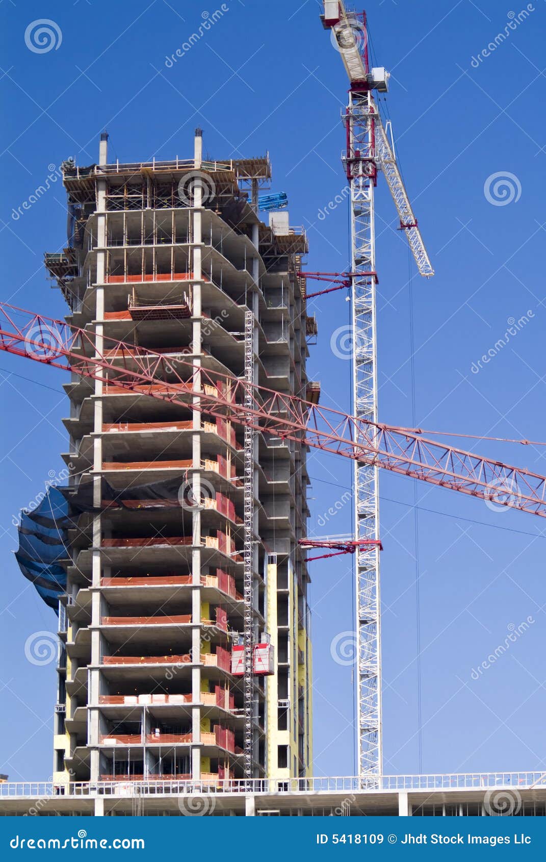 Cranes & Construction stock image. Image of business - 5418109