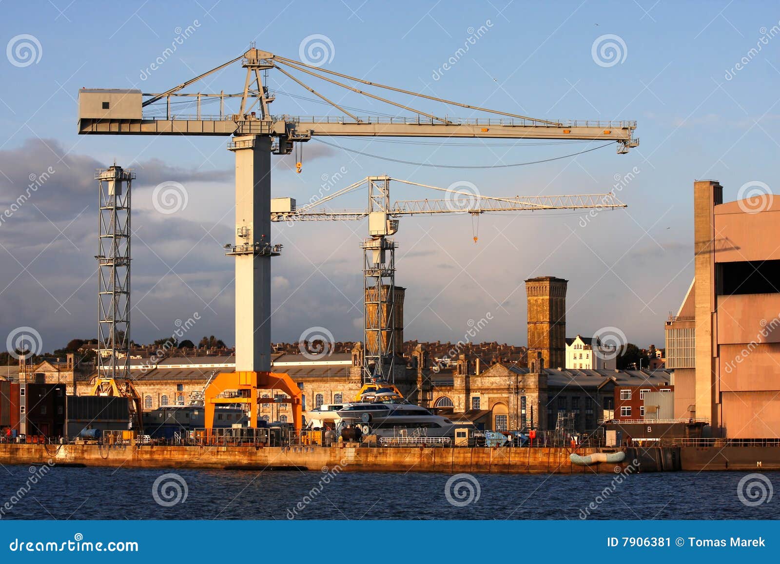 Cranes in the Dock, Plymouth, UK Stock Image - Image of craft ...