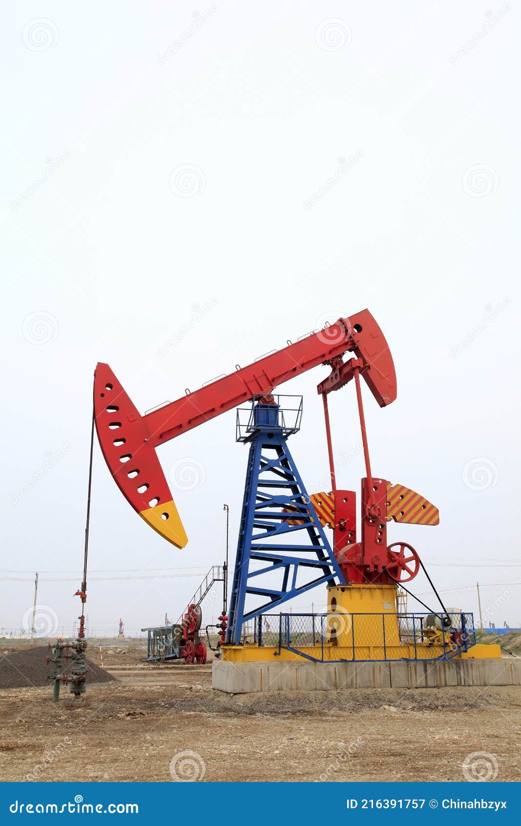 Crank Balanced Beam Pumping Unit Stock Image - Image of steel ...