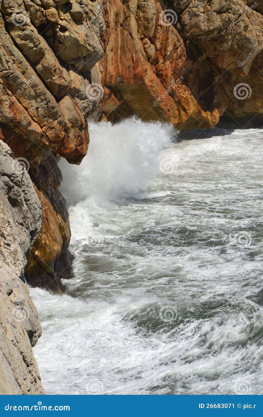 Crash of a wave stock image. Image of crash, ocean, dangerous - 26683071
