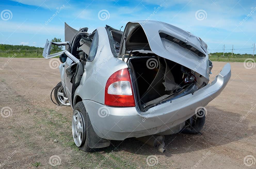 Crashed car stock photo. Image of crushed, hood, condition - 31414778