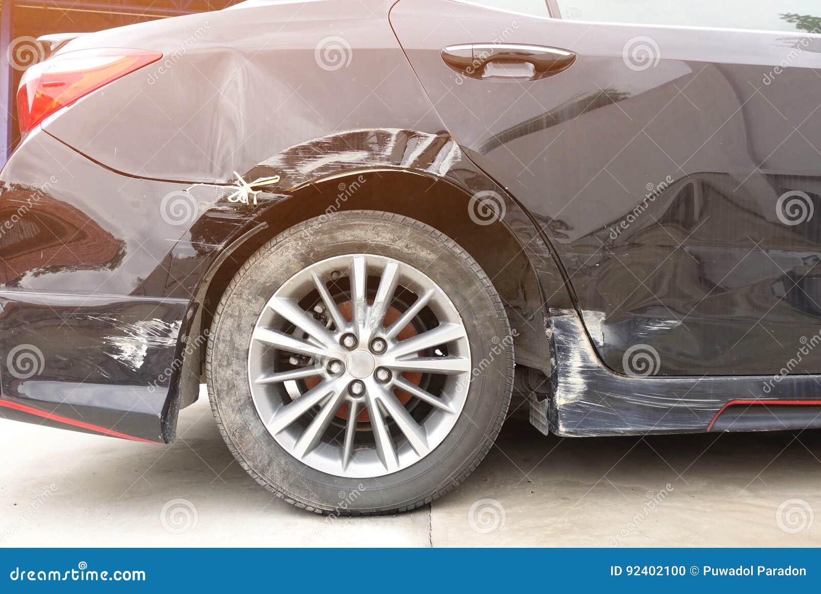 Crashed on Right Side of Car Stock Photo - Image of city, safe: 92402100