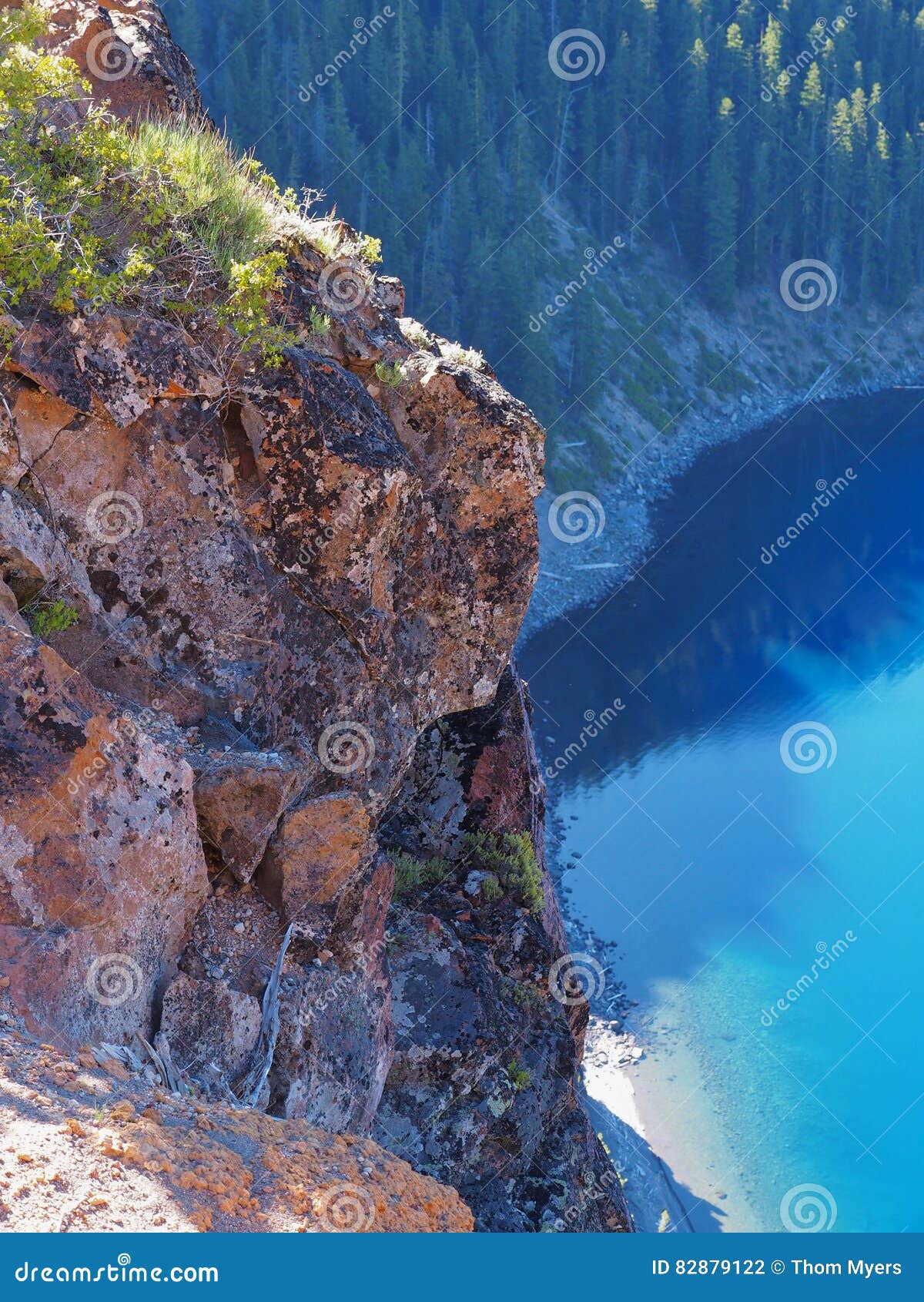 Crater Lake jagged cliff stock photo. Image of steep - 82879122