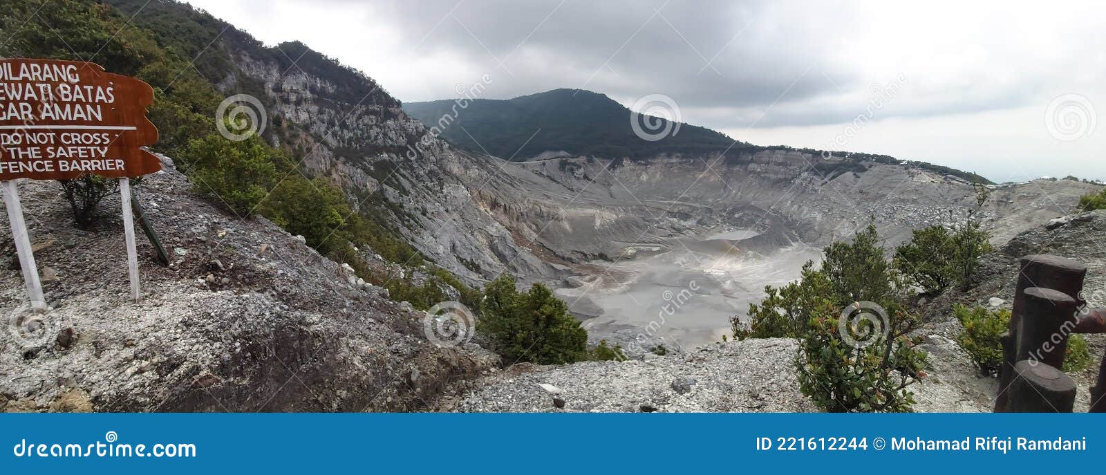 Crater on Mount Merapi stock photo. Image of wilderness - 221612244