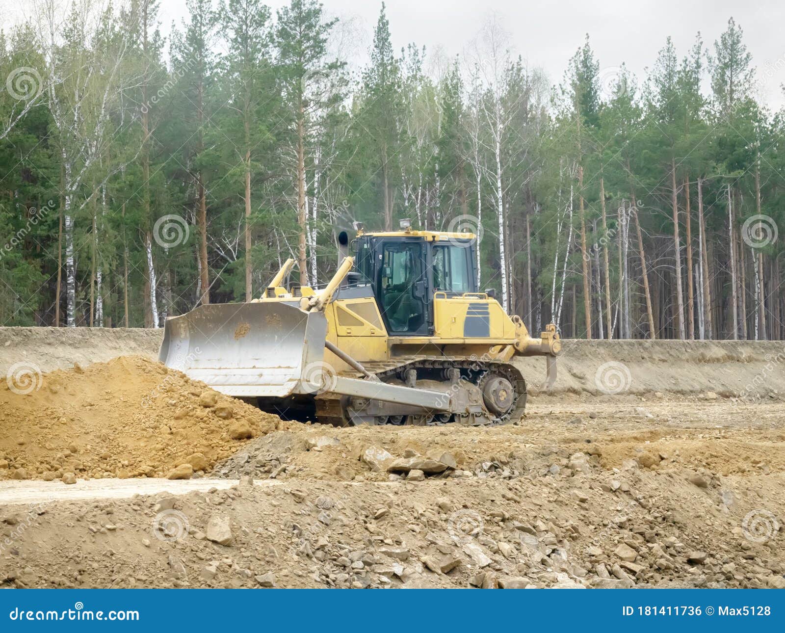 Crawler Bulldozer on the Construction of the Highway Stock Photo ...