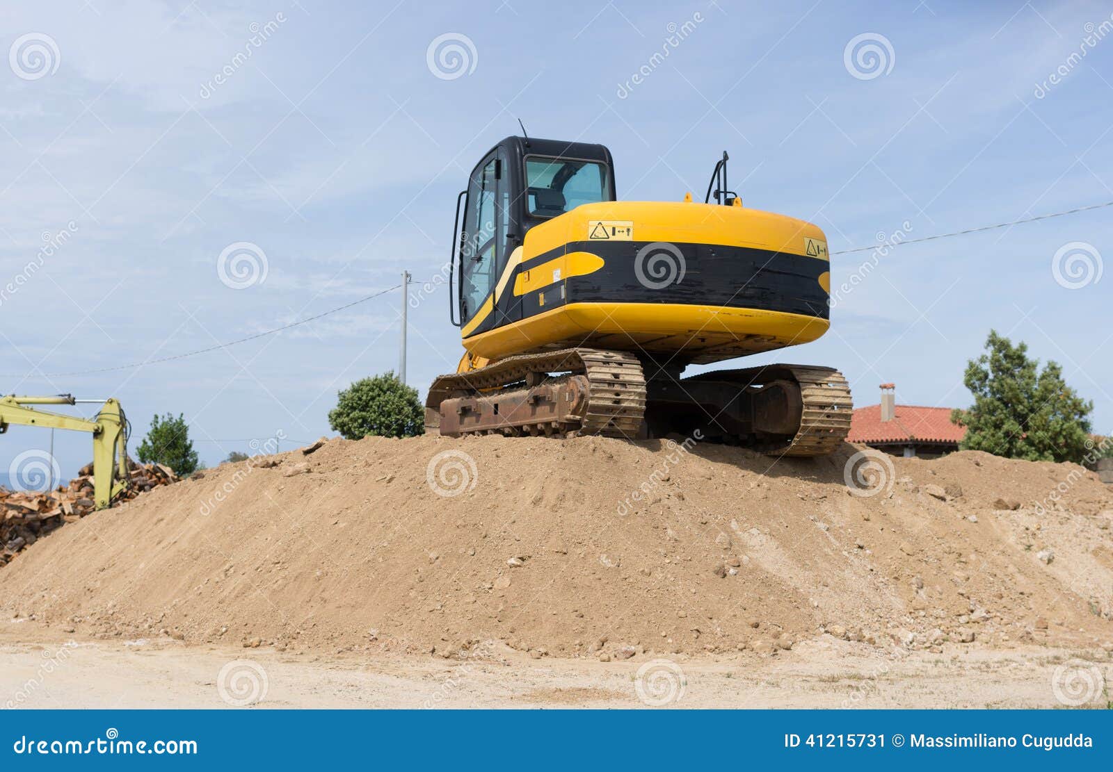Crawler Excavator Digging Bucket On Construction Of High-speed Bypass ...