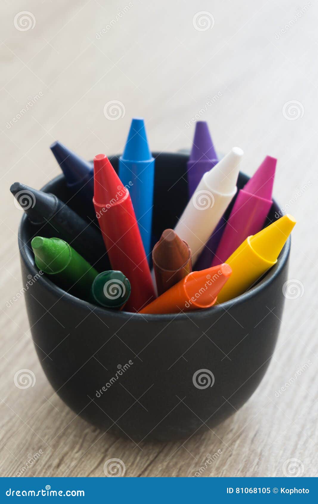 Crayon in a cup stock image. Image of colored, artistic - 81068105