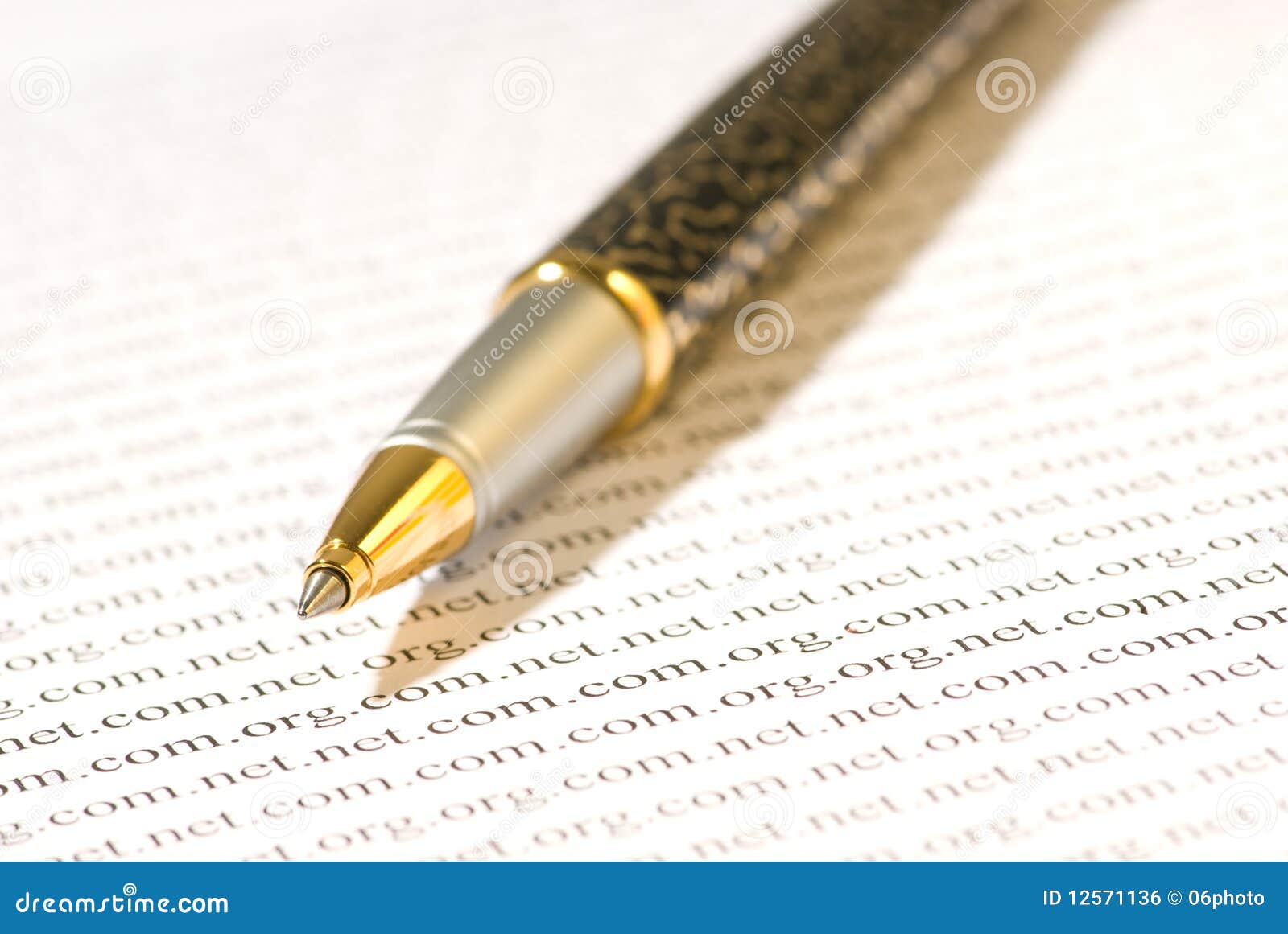 Crayon lecteur photo stock. Image du réseau, document - 12571136