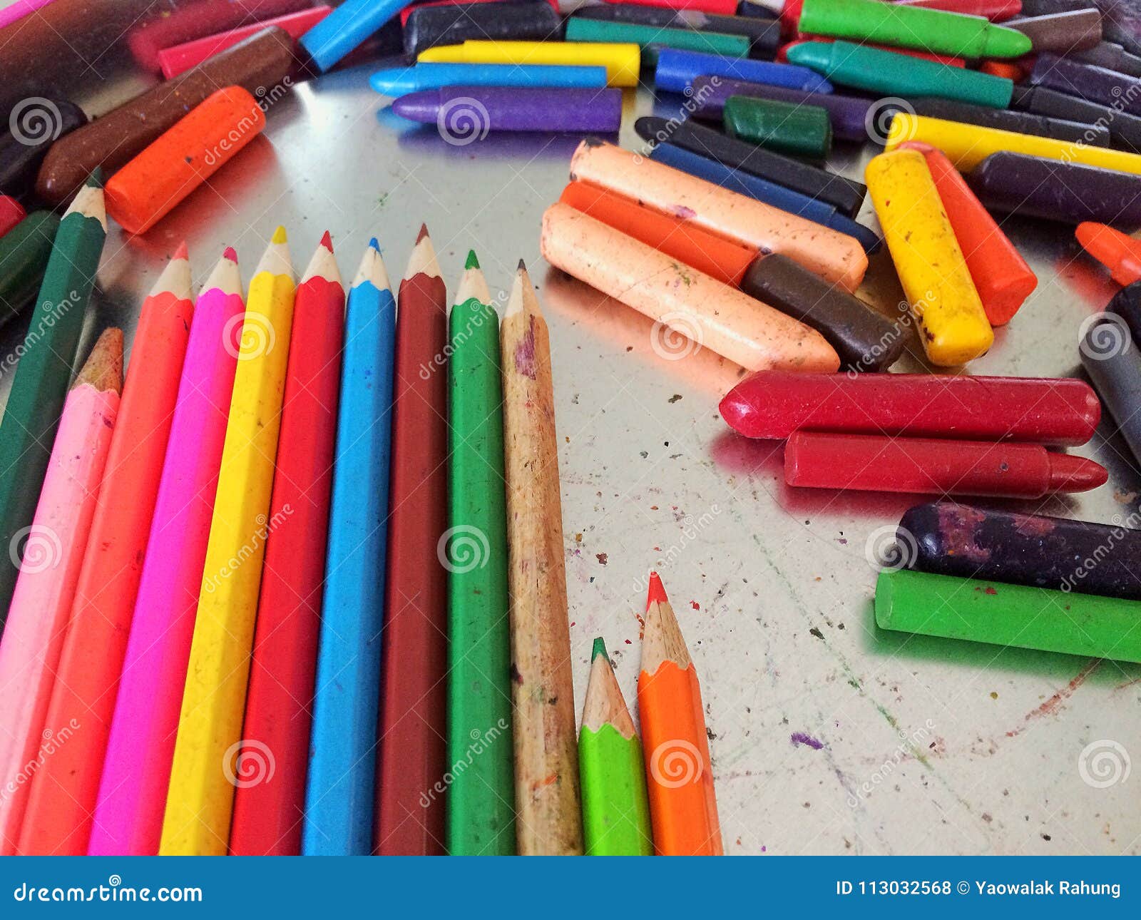 Crayons Art Texture Pattern Stock Photo - Image of exhibition, crayon ...