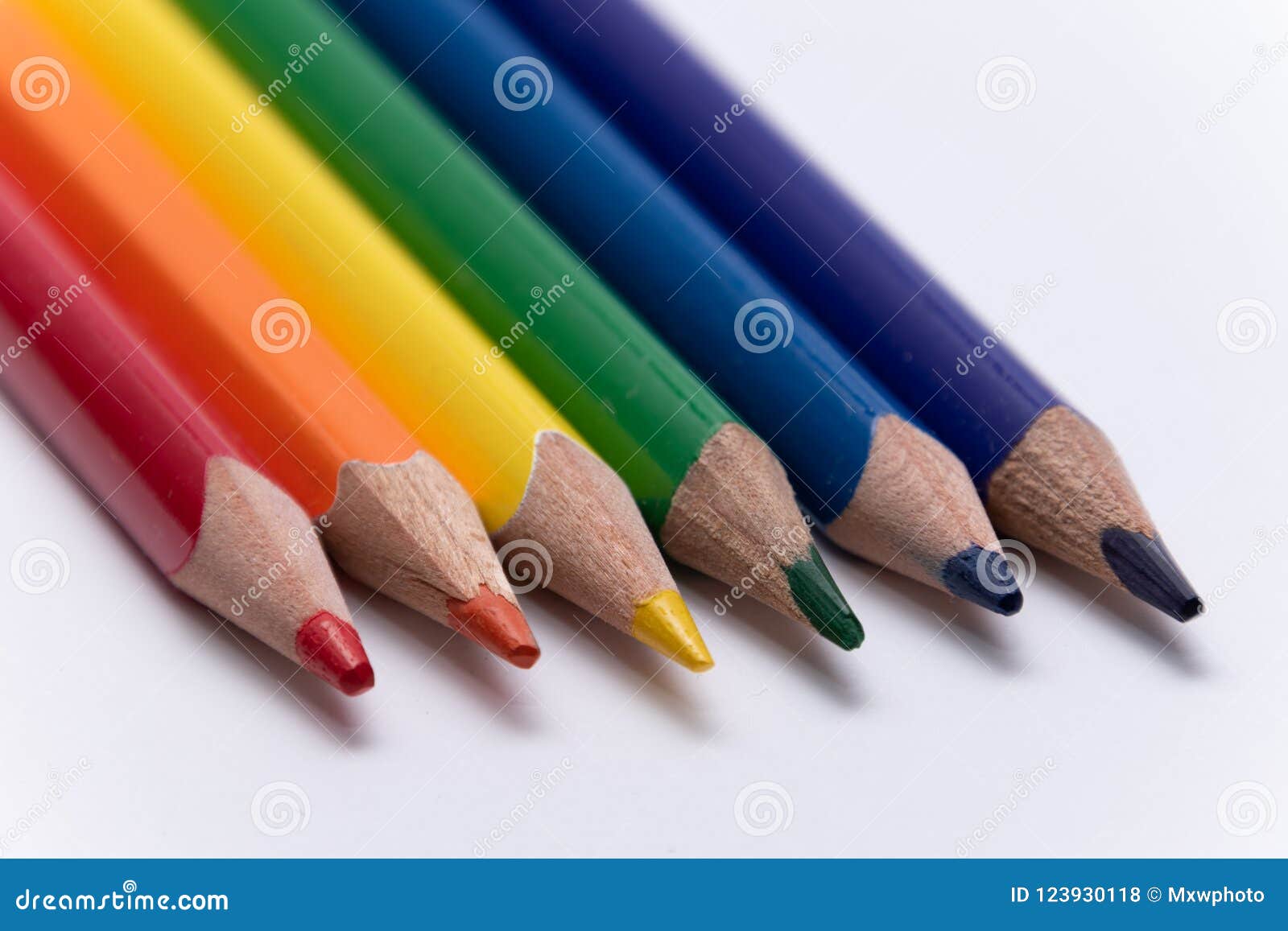 Crayons Colored Pencil in Different Colors Crayon Pen Colors of Rainbow ...