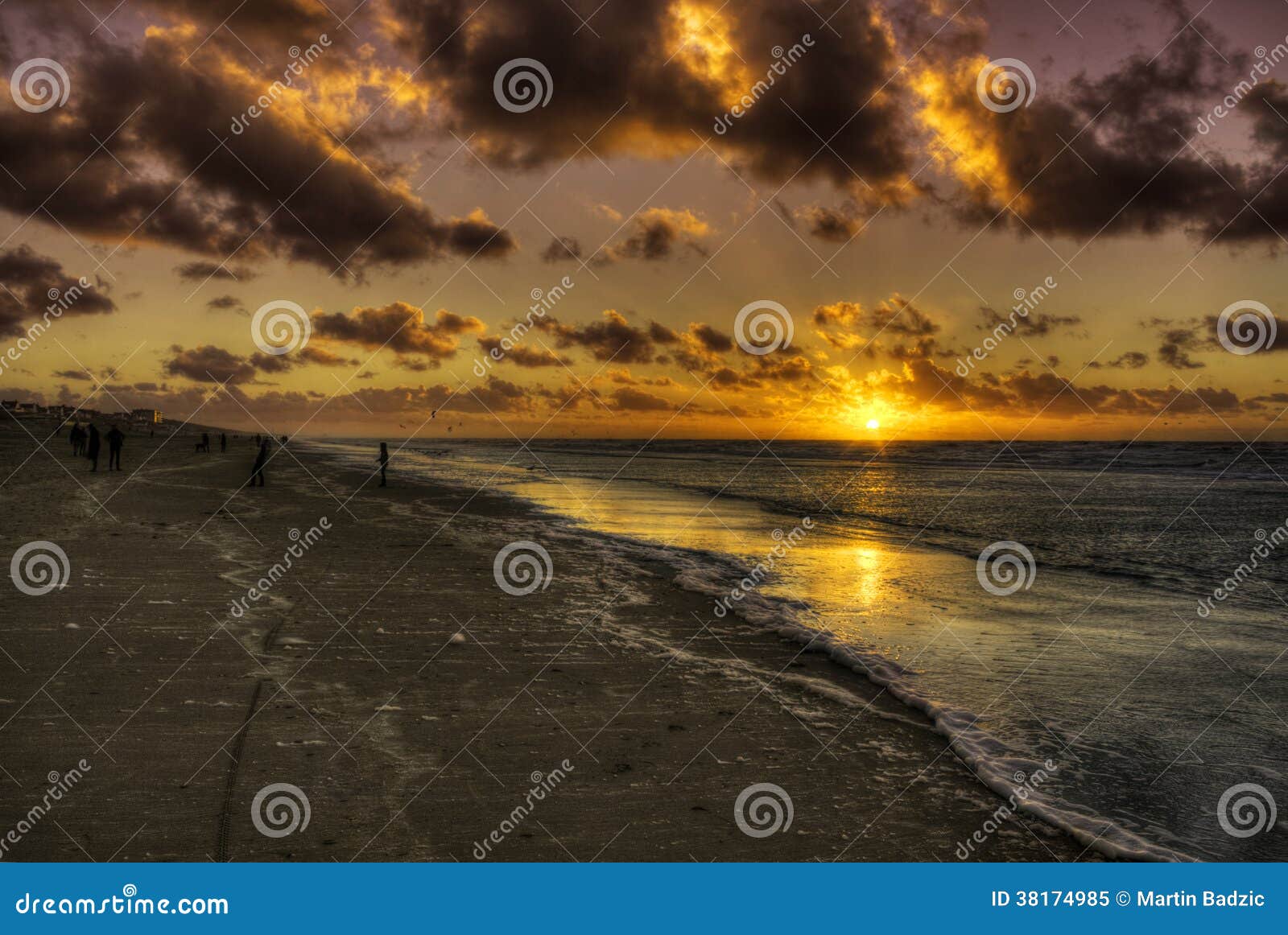 Crazy sunset stock image. Image of water, evening, contrast - 38174985