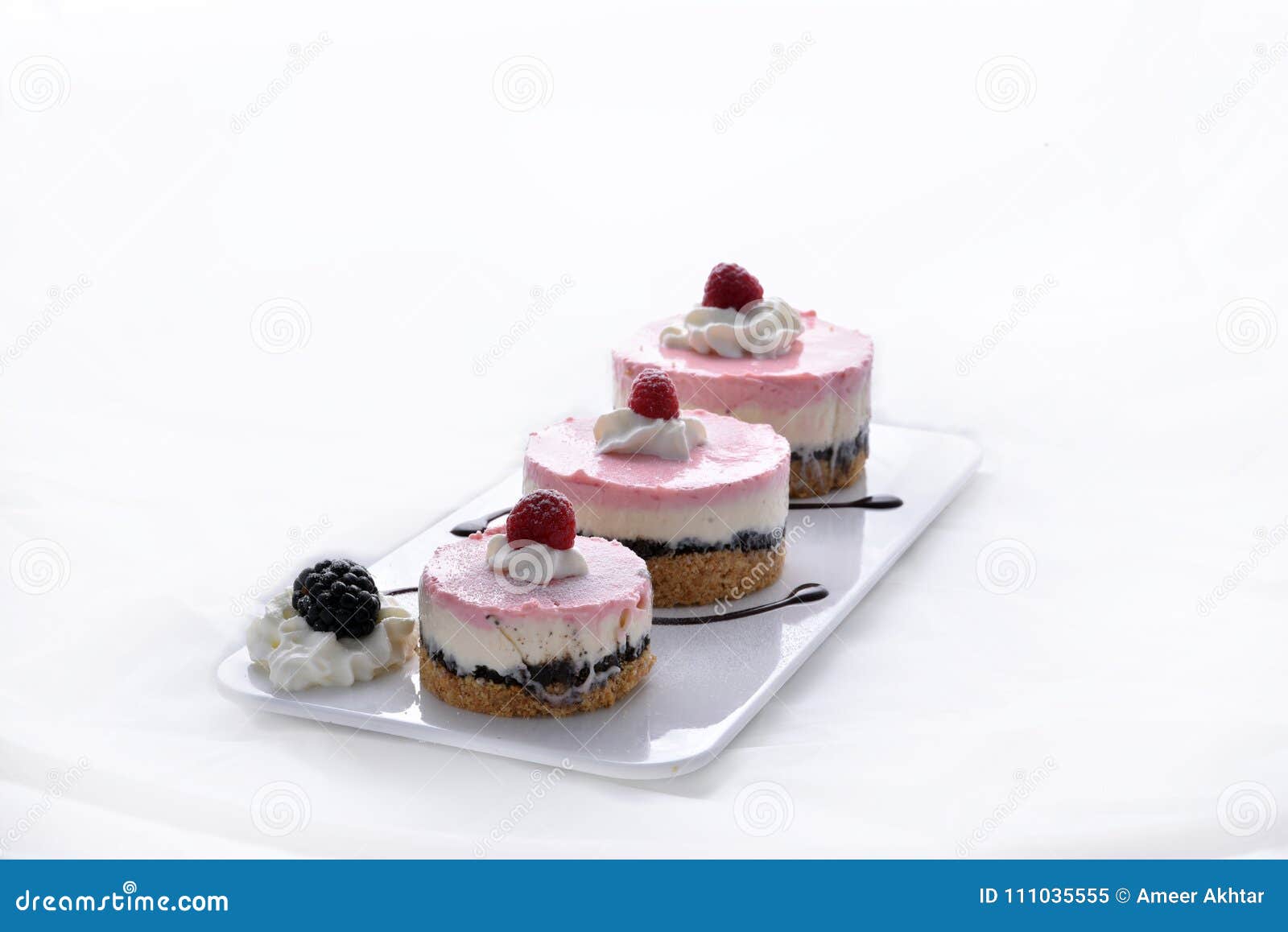 Assorted Mini Cakes Made with Cheese & Oreo Stock Image - Image of food ...