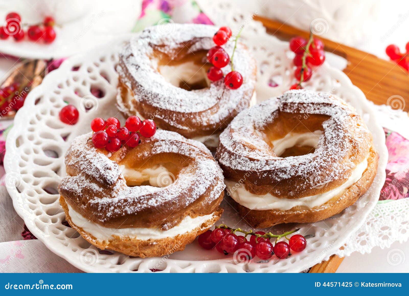 Cream Puff Rings Decorated with Fresh Red Currant Stock Image - Image ...