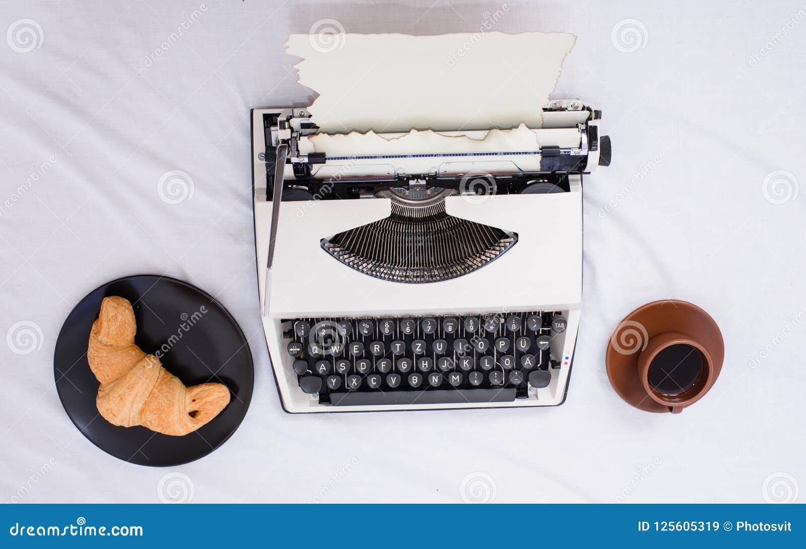 Create Inspiring Atmosphere before Start Writing Page Typewriter ...