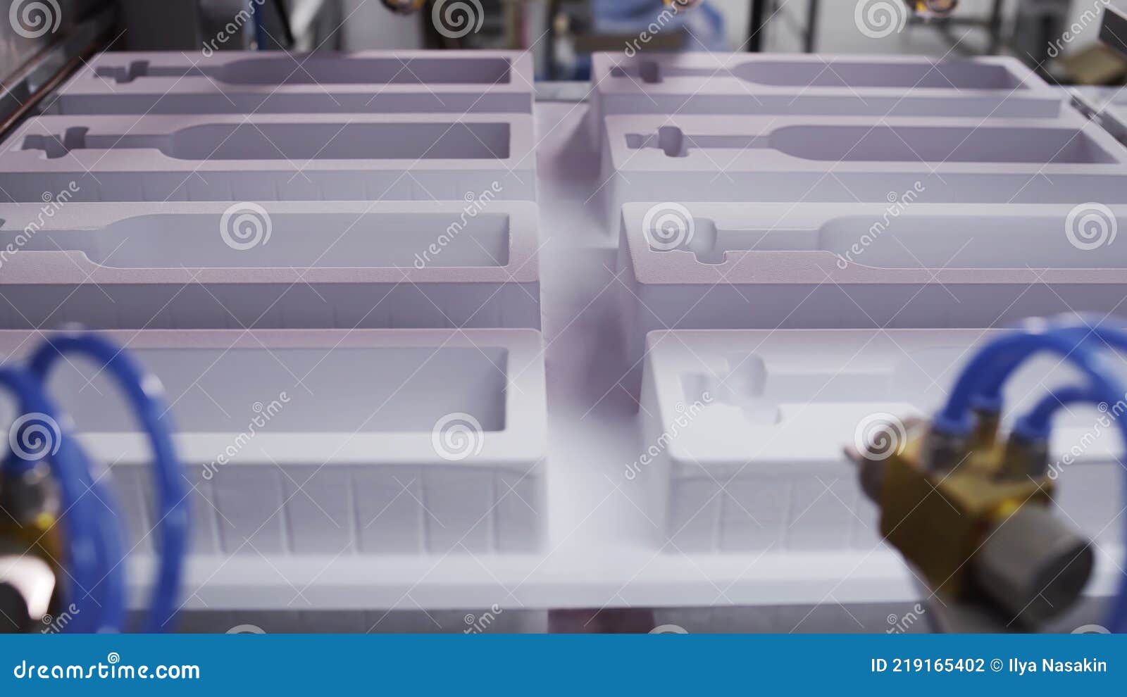 Create Plastic Package and Packing. Machines Create Packing for Bottles ...