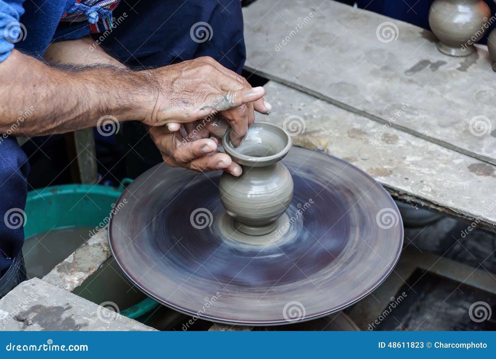 Creating an Earthen Jar on the Circle Stock Image - Image of creation ...