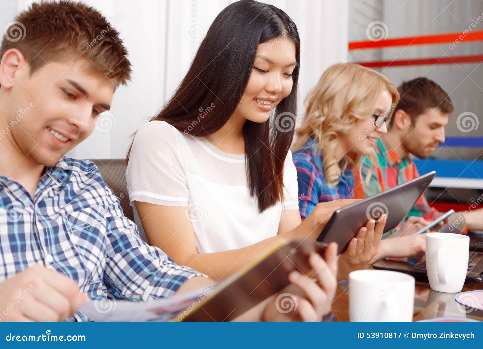 Creating a new app in team stock image. Image of icon - 53910817