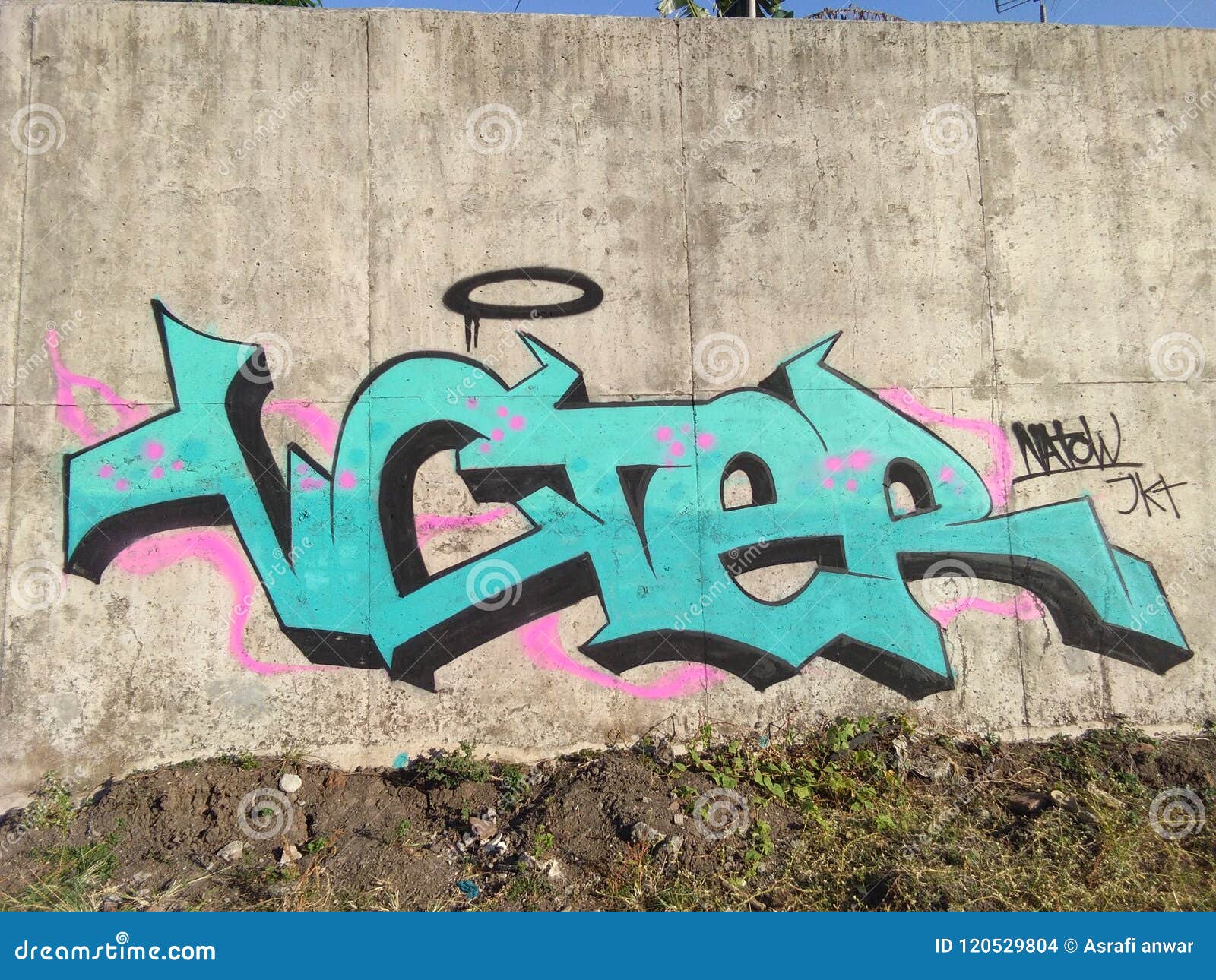 Creative Gravity on the Wall Editorial Stock Image - Image of mural ...