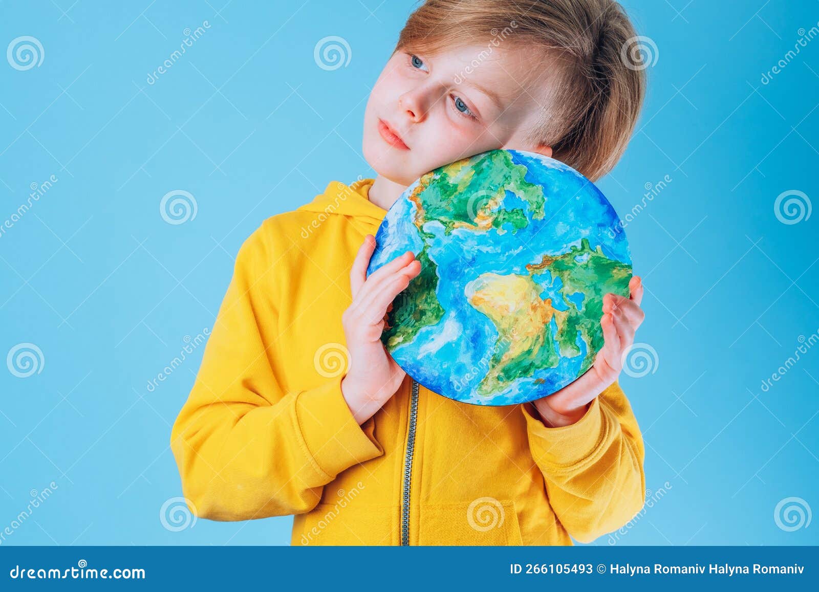 Creative Concept of Save Go Earth, Saving Environment, Save Clean ...