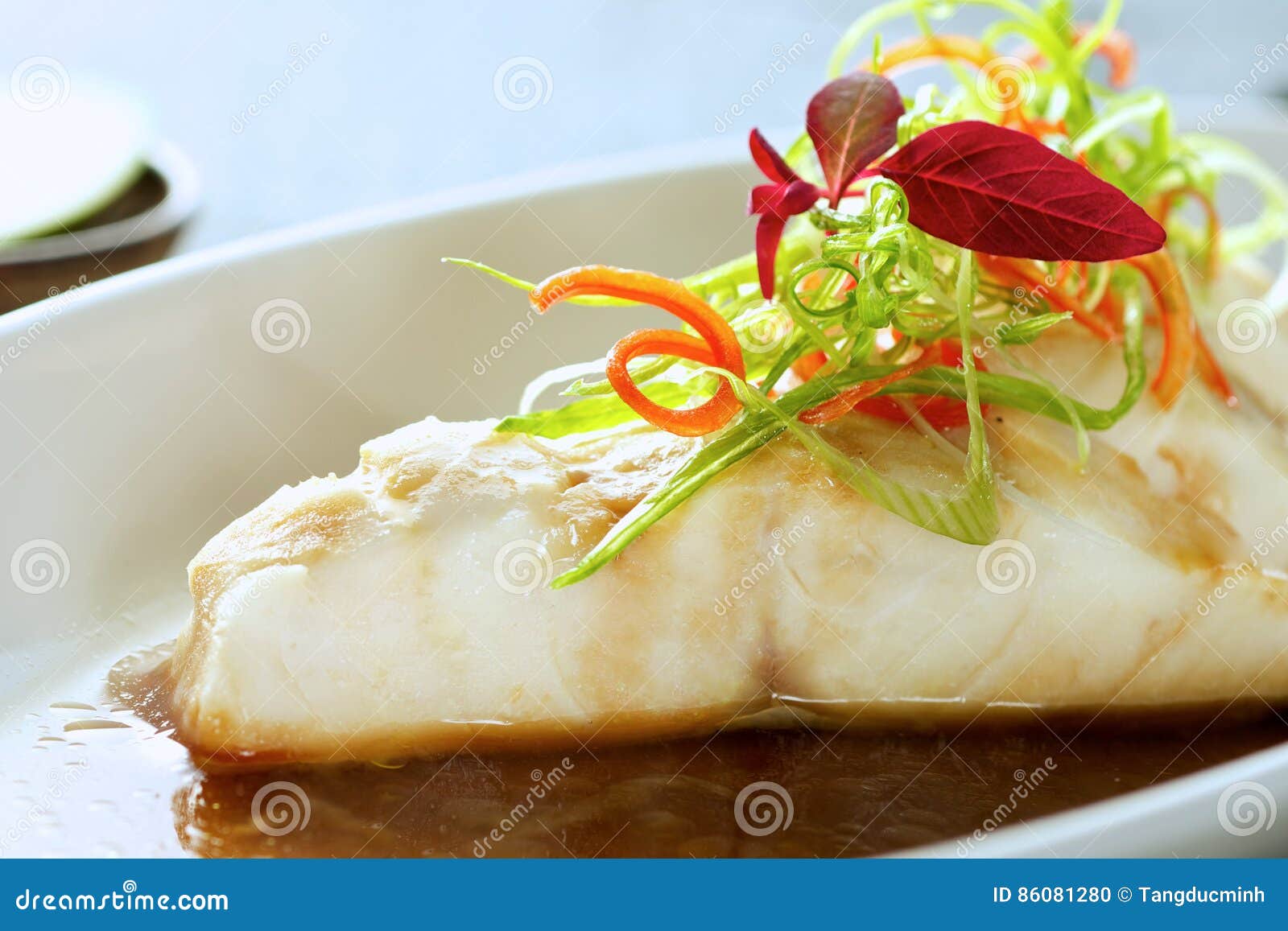 Creative Fine Dining Fish Dish Stock Photo - Image of flowers, sauce ...