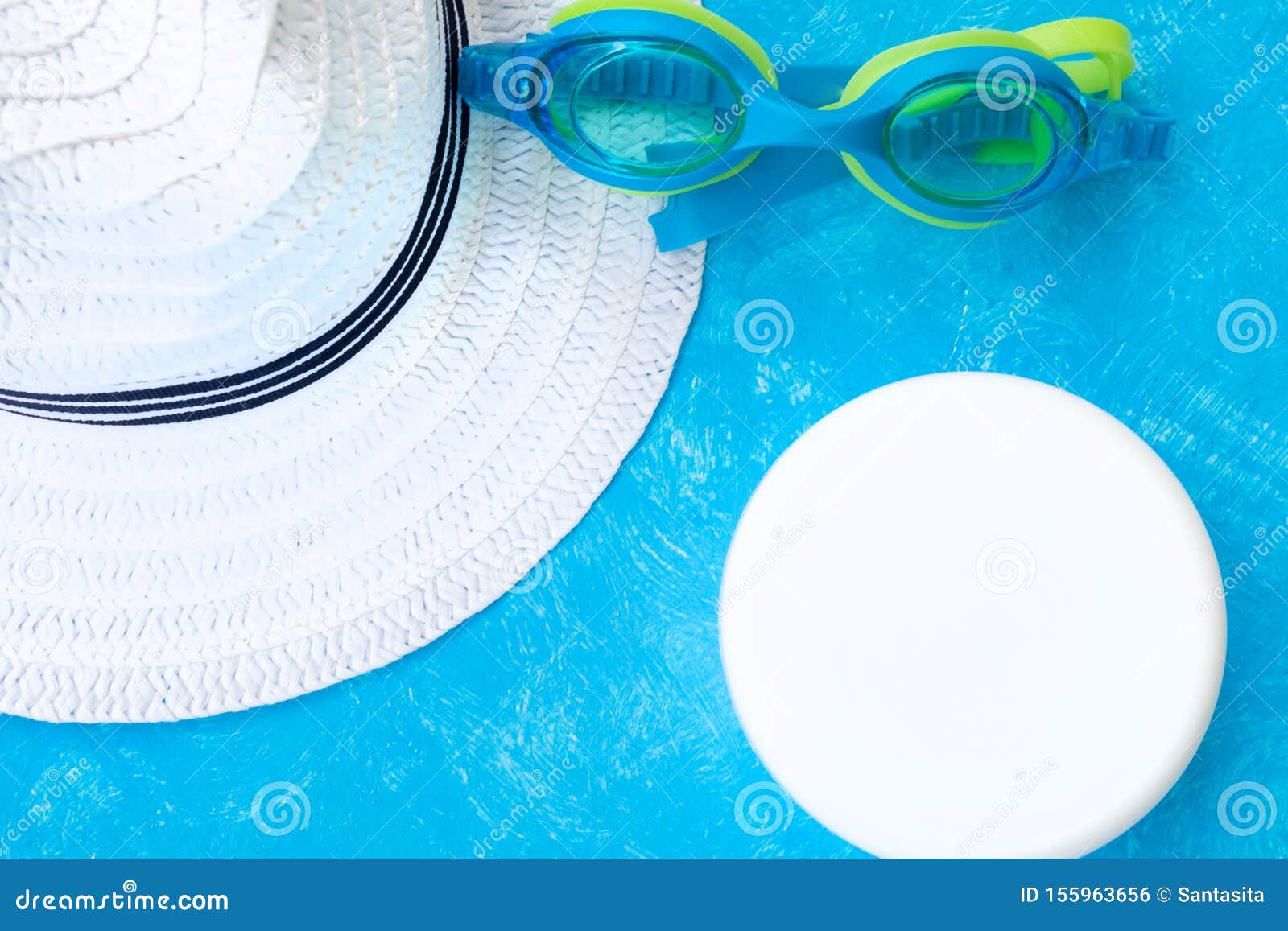 Creative Layout with Copy Space, Sunglasses and Sunscreen or Suntan ...