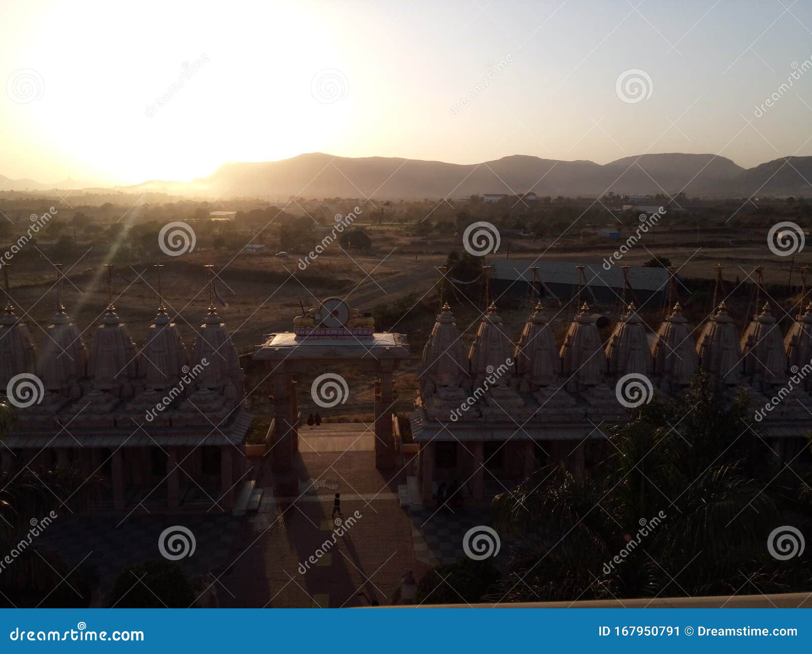 A Creative Structure of Many Temples with Together of Lord Buddha and ...
