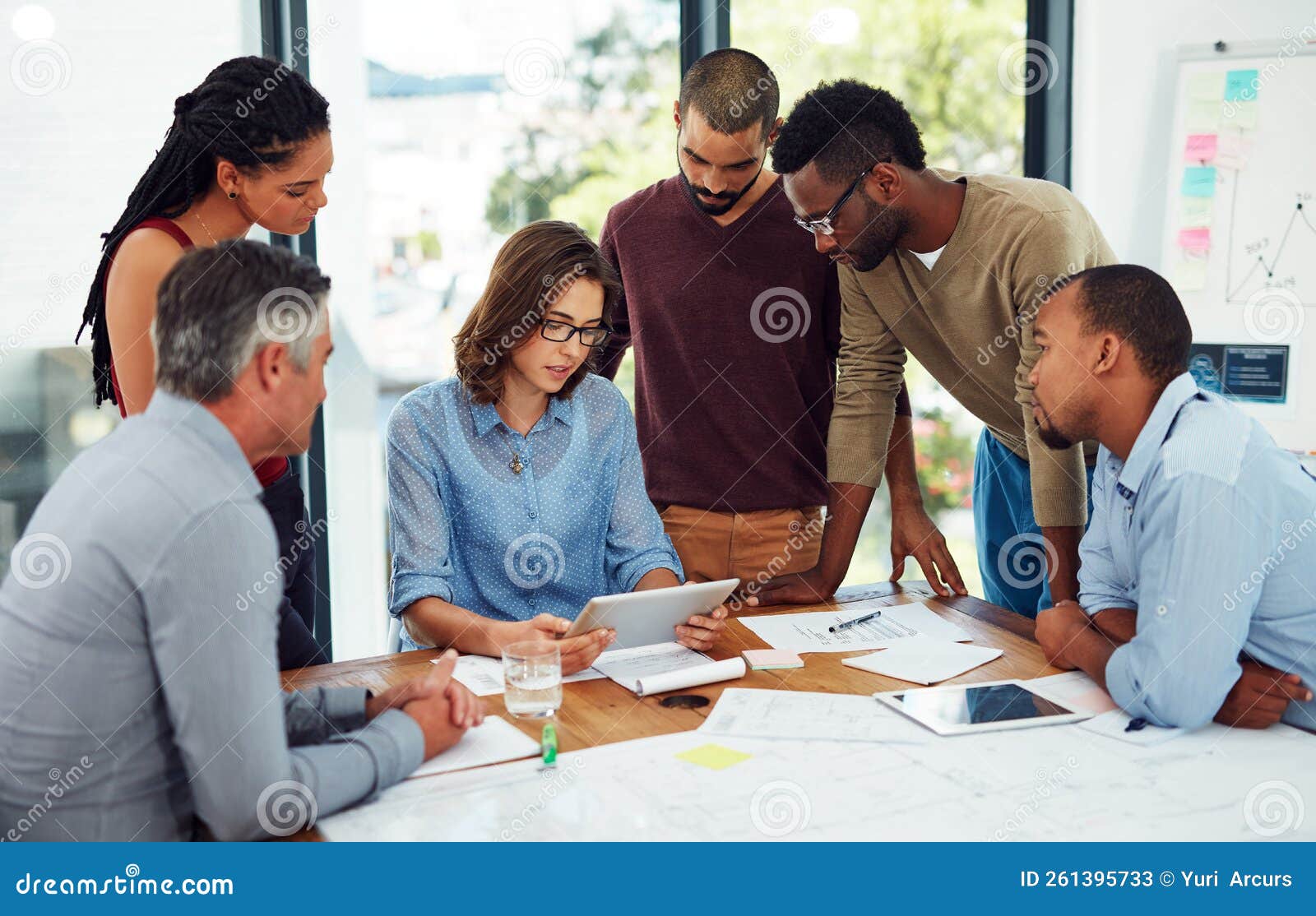 Creative Thinking Inspires Ideas, Ideas Inspire Change. a Group of ...