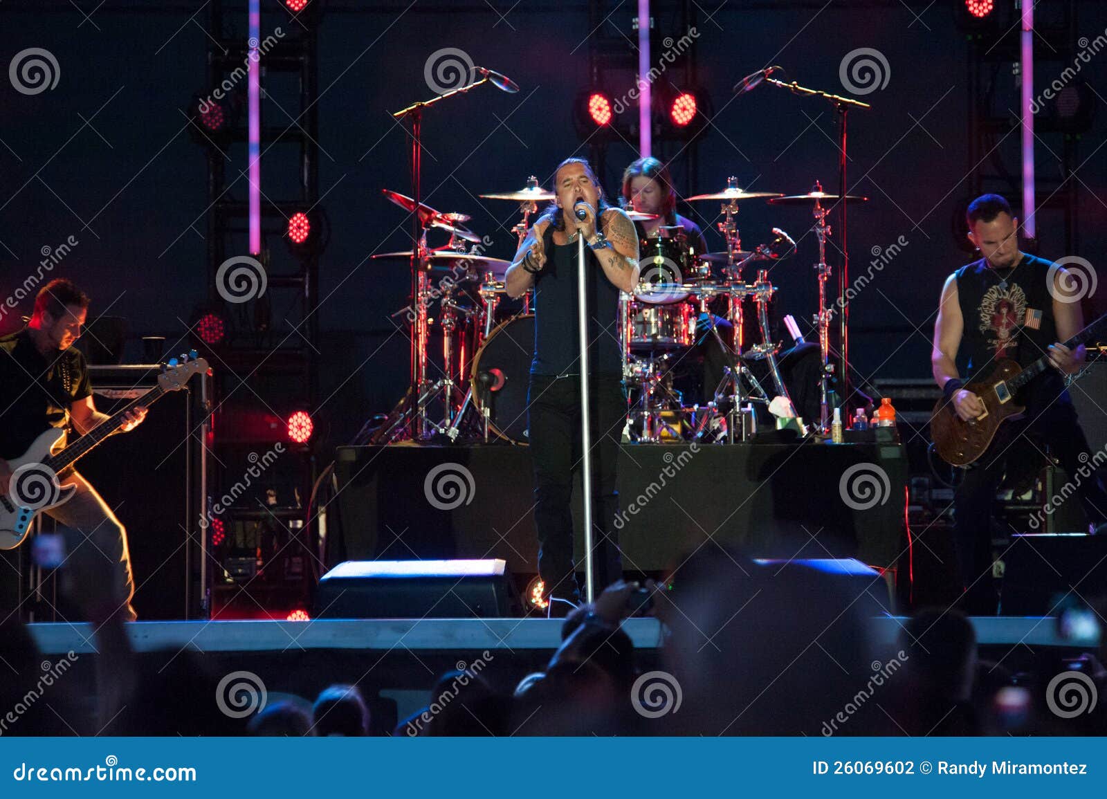 Creed editorial photography. Image of stage, rock, celebrities - 26069602