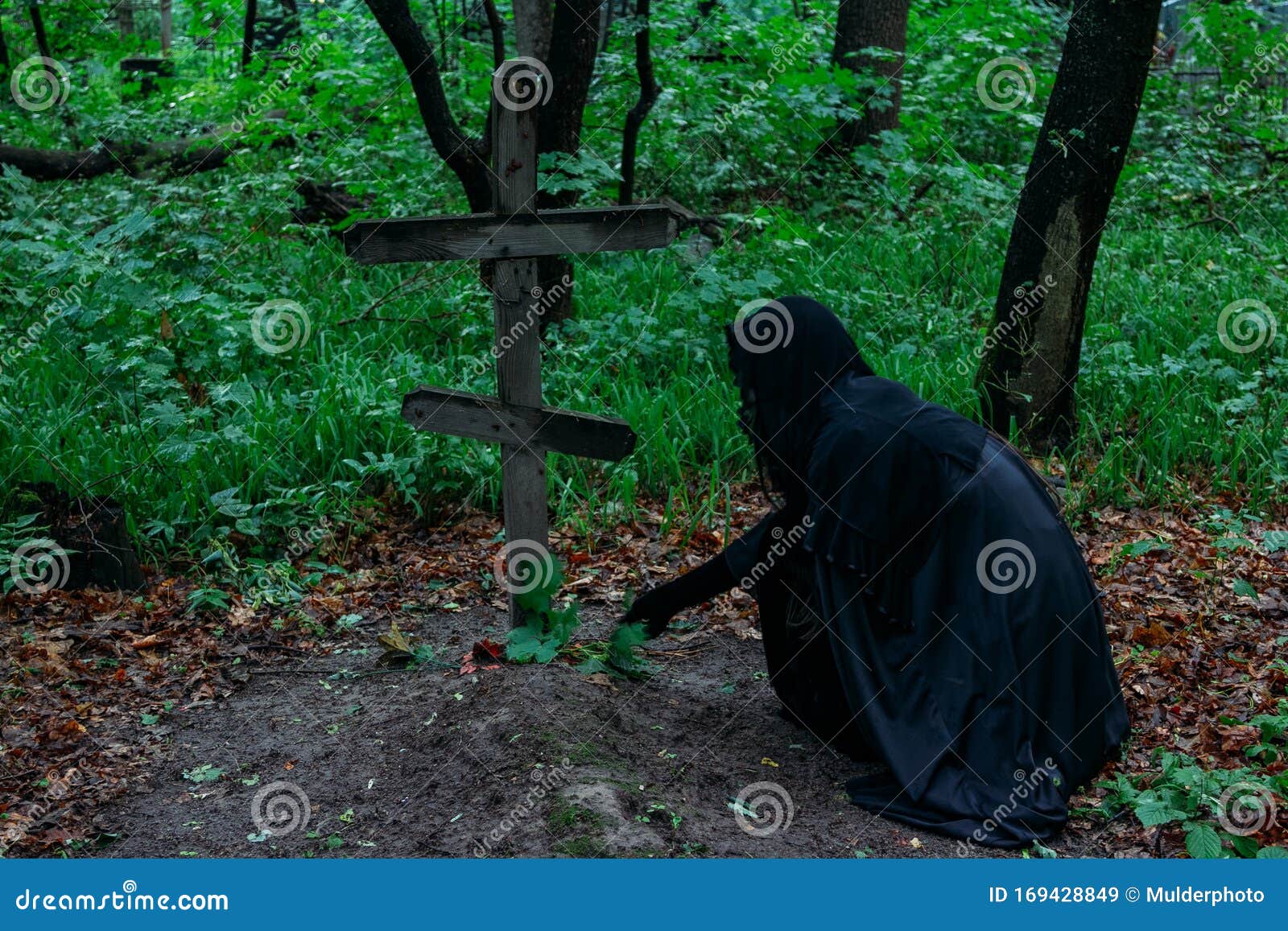 Creepy Witch in Black in Spooky Abandoned Cemetery Stock Image - Image ...