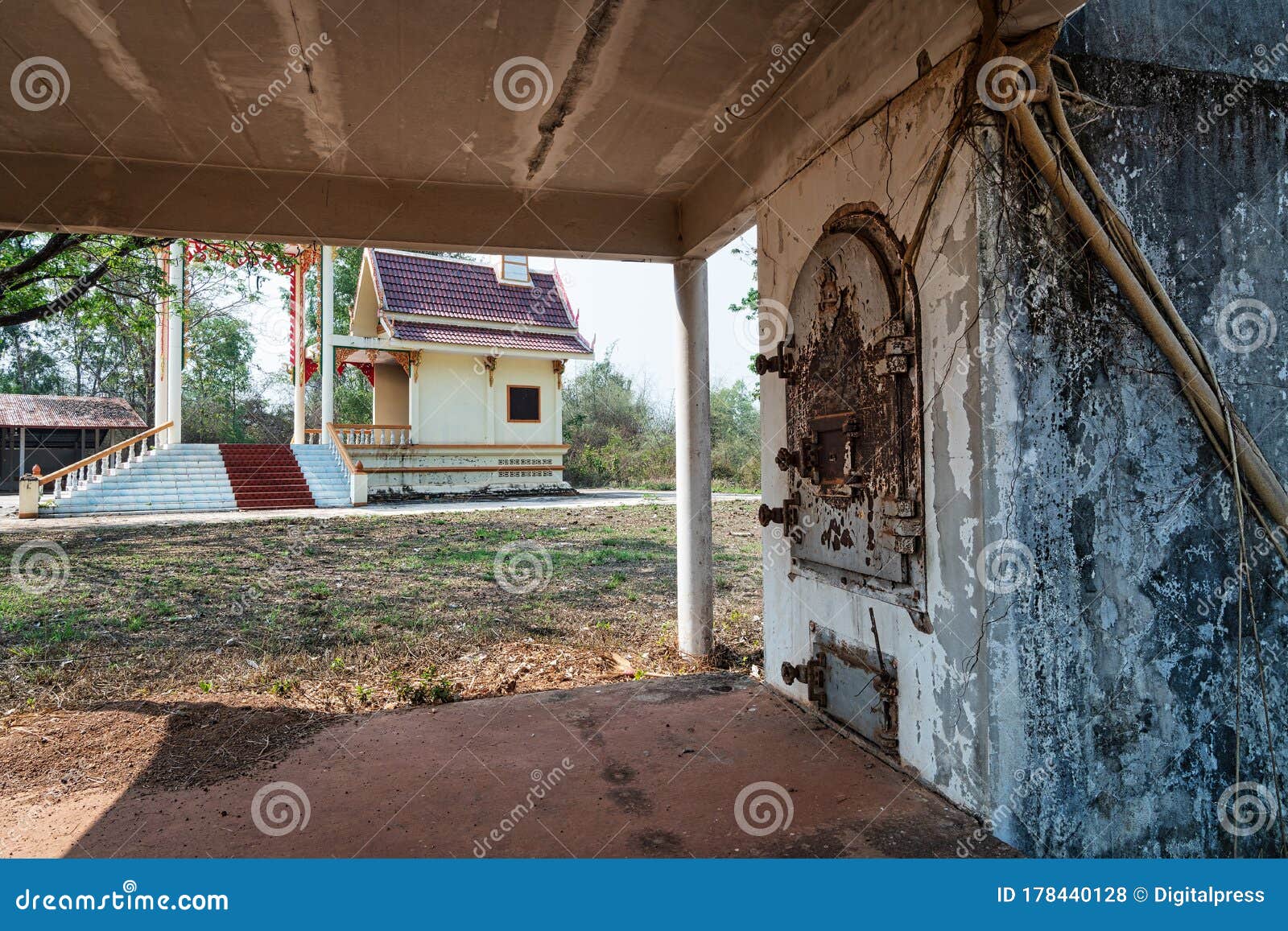 Cremation Buddhism stock photo. Image of tradition, spirituality ...