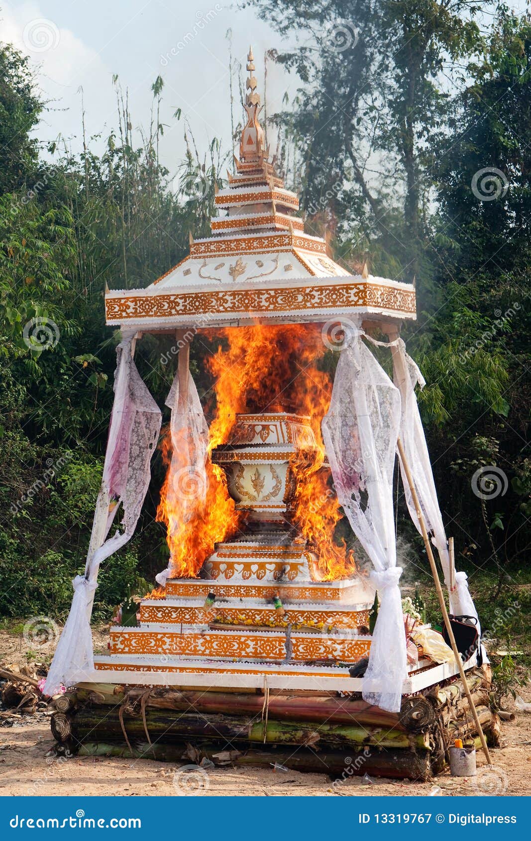 Cremation Buddhist stock image. Image of death, fire - 13319767