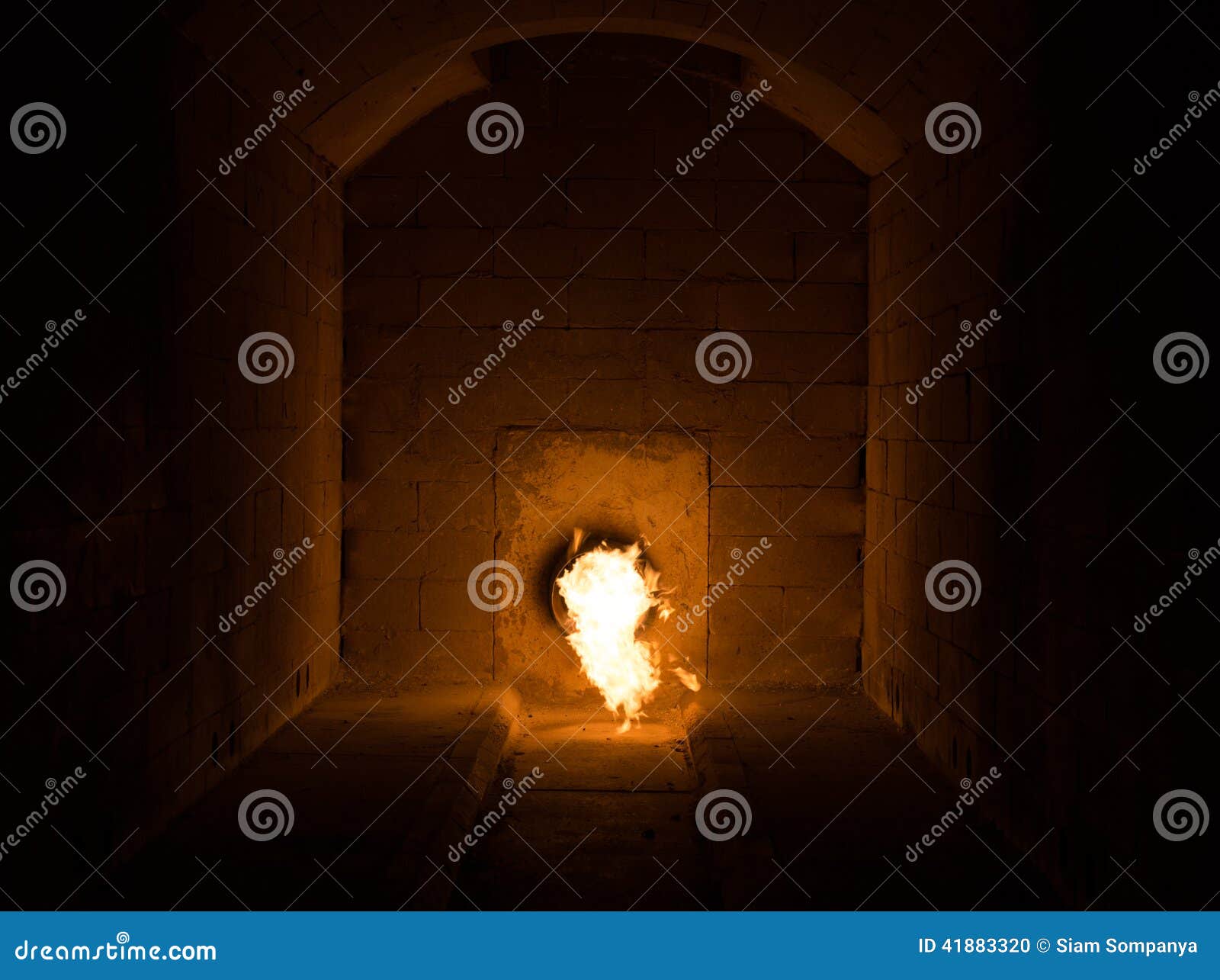Cremation pyre stock photo. Image of blaze, fire, cremation - 41883320