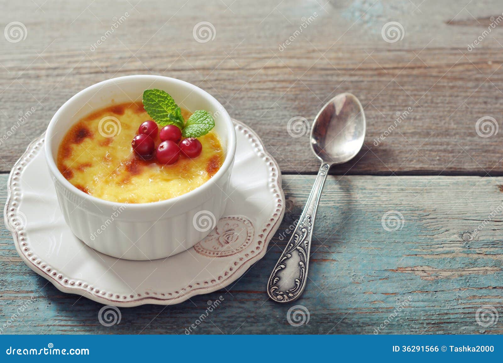 The creme brulee stock photo. Image of cuisine, delicious - 36291566
