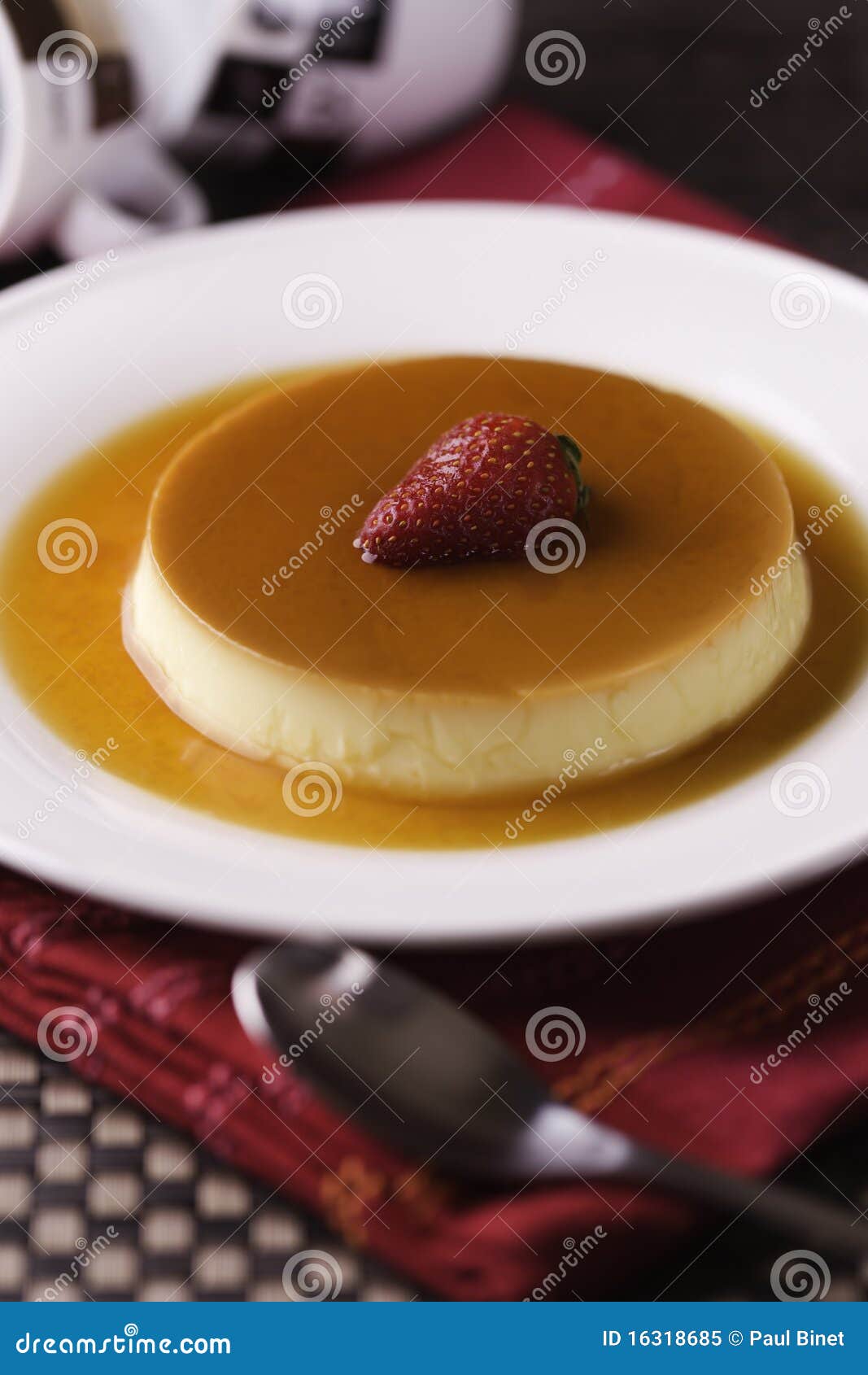 Creme caramel flan stock image. Image of recipe, cooking - 16318685