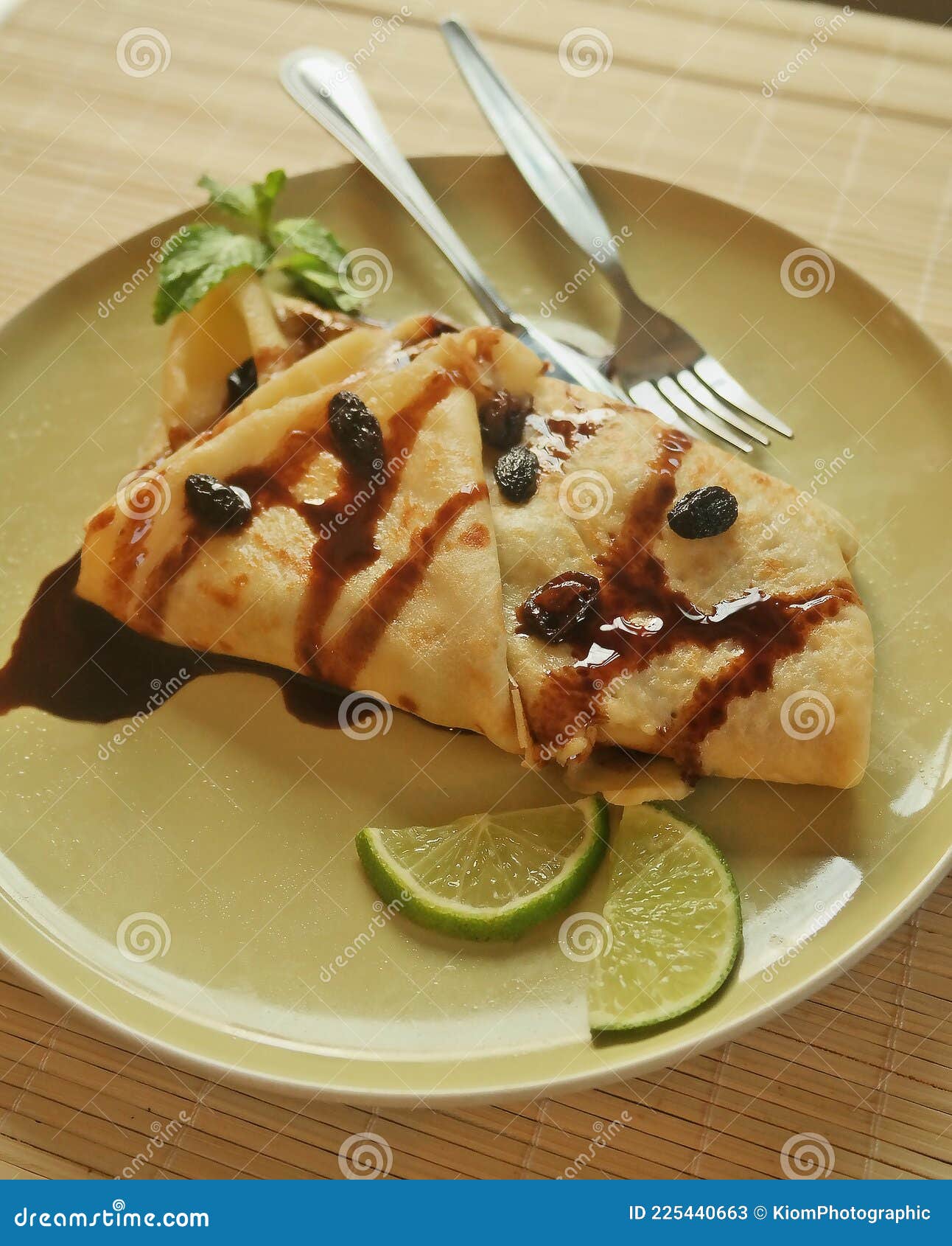 Crepe chocolat grape lemon stock image. Image of dish - 225440663
