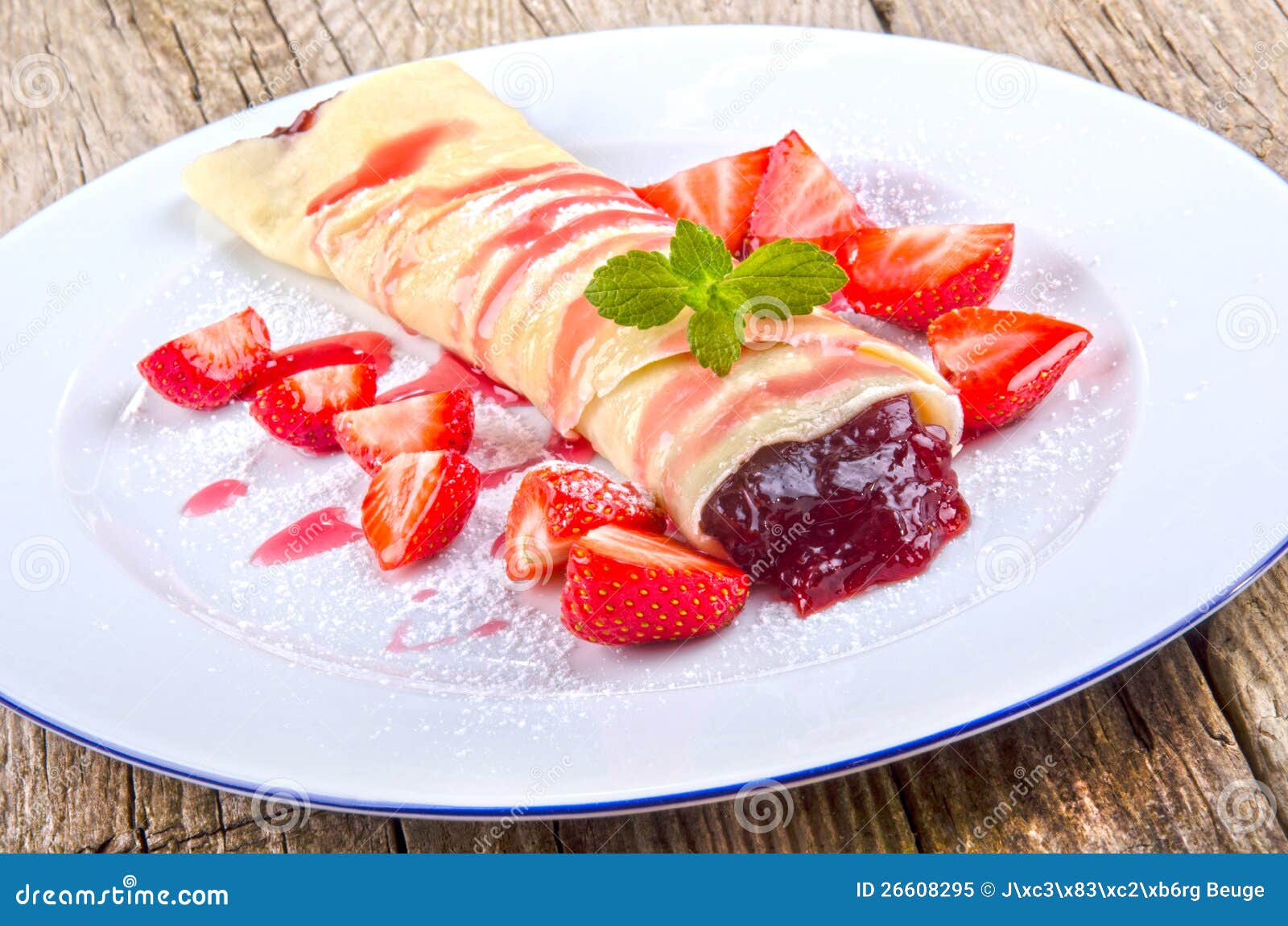 Crepe with Strawberries and Jam Stock Image - Image of gourmet, tasty ...