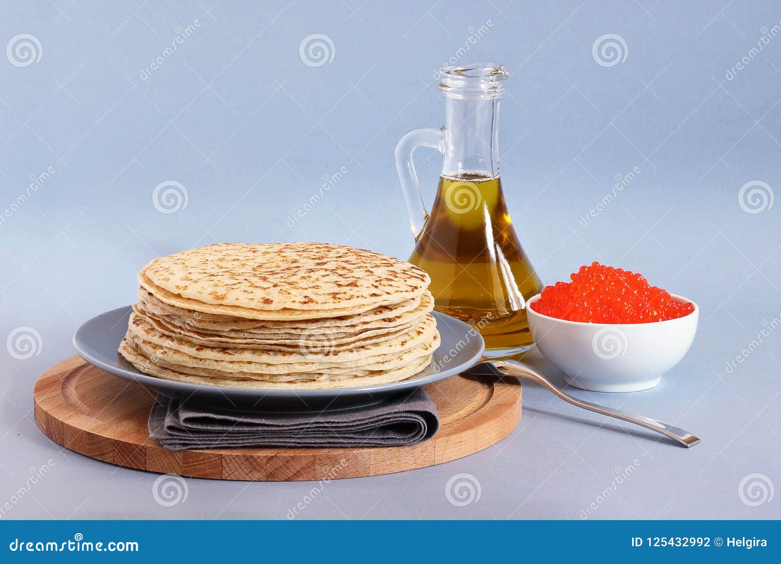 Crepes Tradicionales Para El Carnaval De La Primavera Foto de archivo ...
