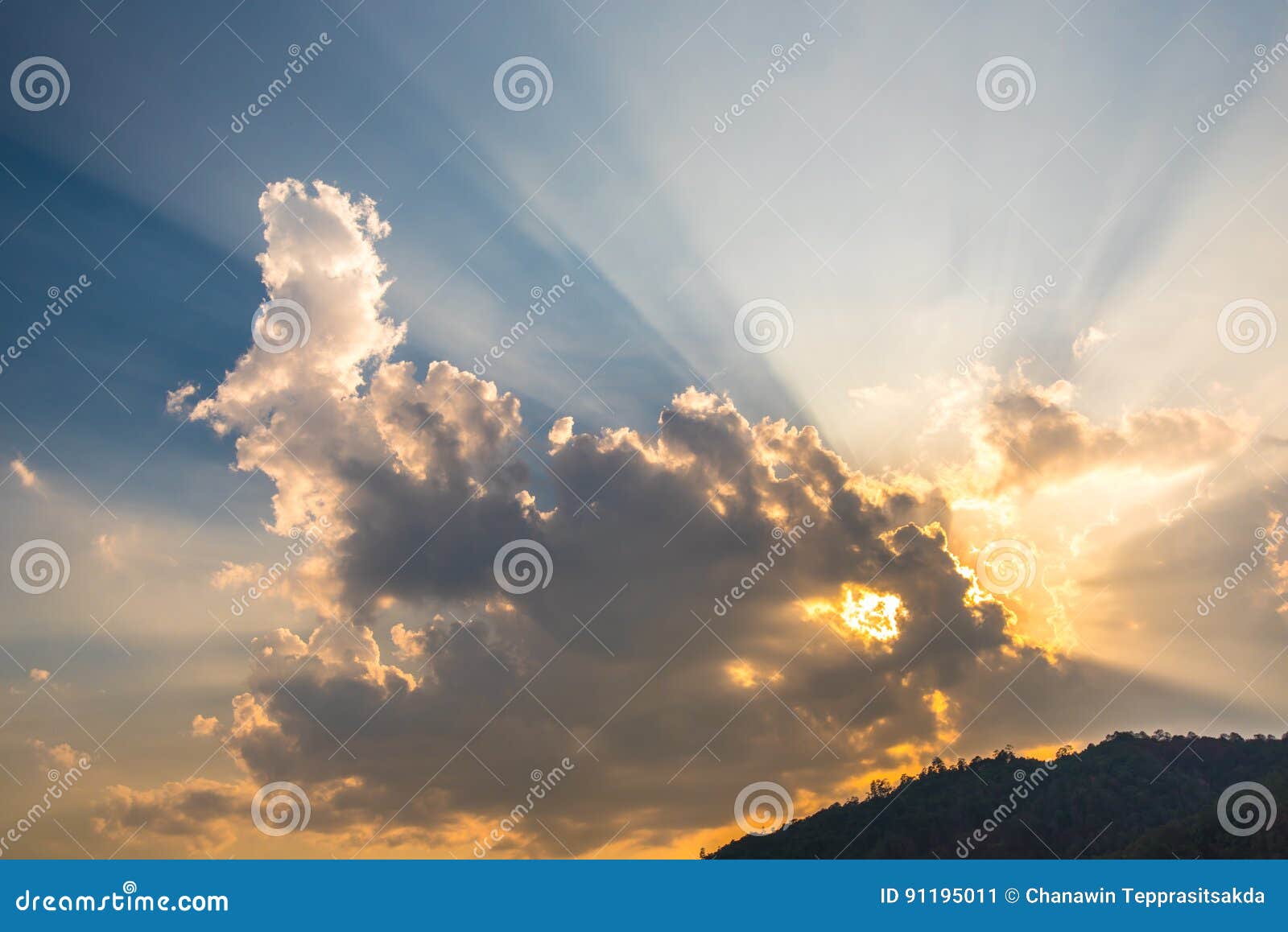 Crepuscular Light Rays Over Suilven Stock Image | CartoonDealer.com ...