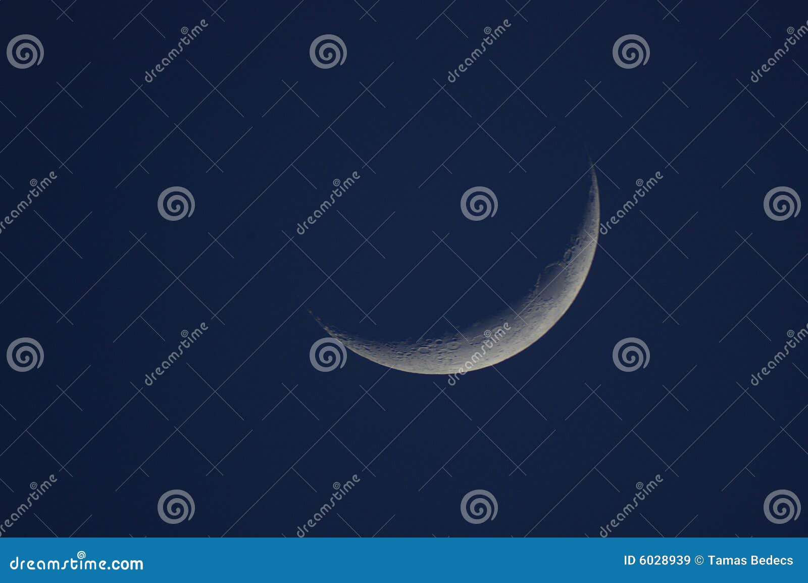 Crescent moon stock image. Image of gravitational, astro - 6028939
