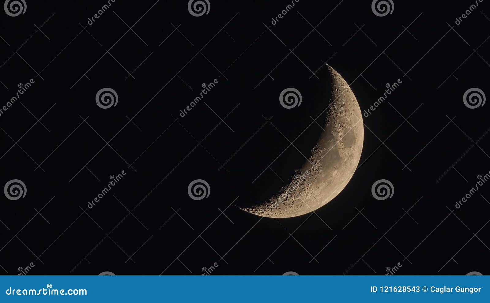 Crescent Moon En Ciel D'Izmir Image stock - Image du ciel, lune: 121628543