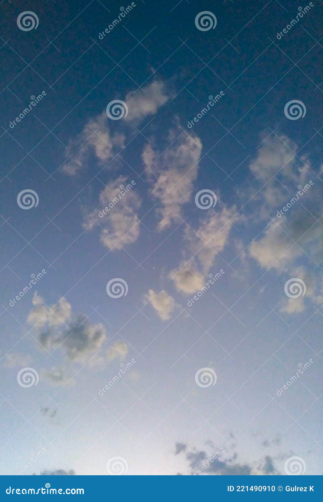 Crescent Moon, Very Small Size Moon Stock Photo - Image of crater ...