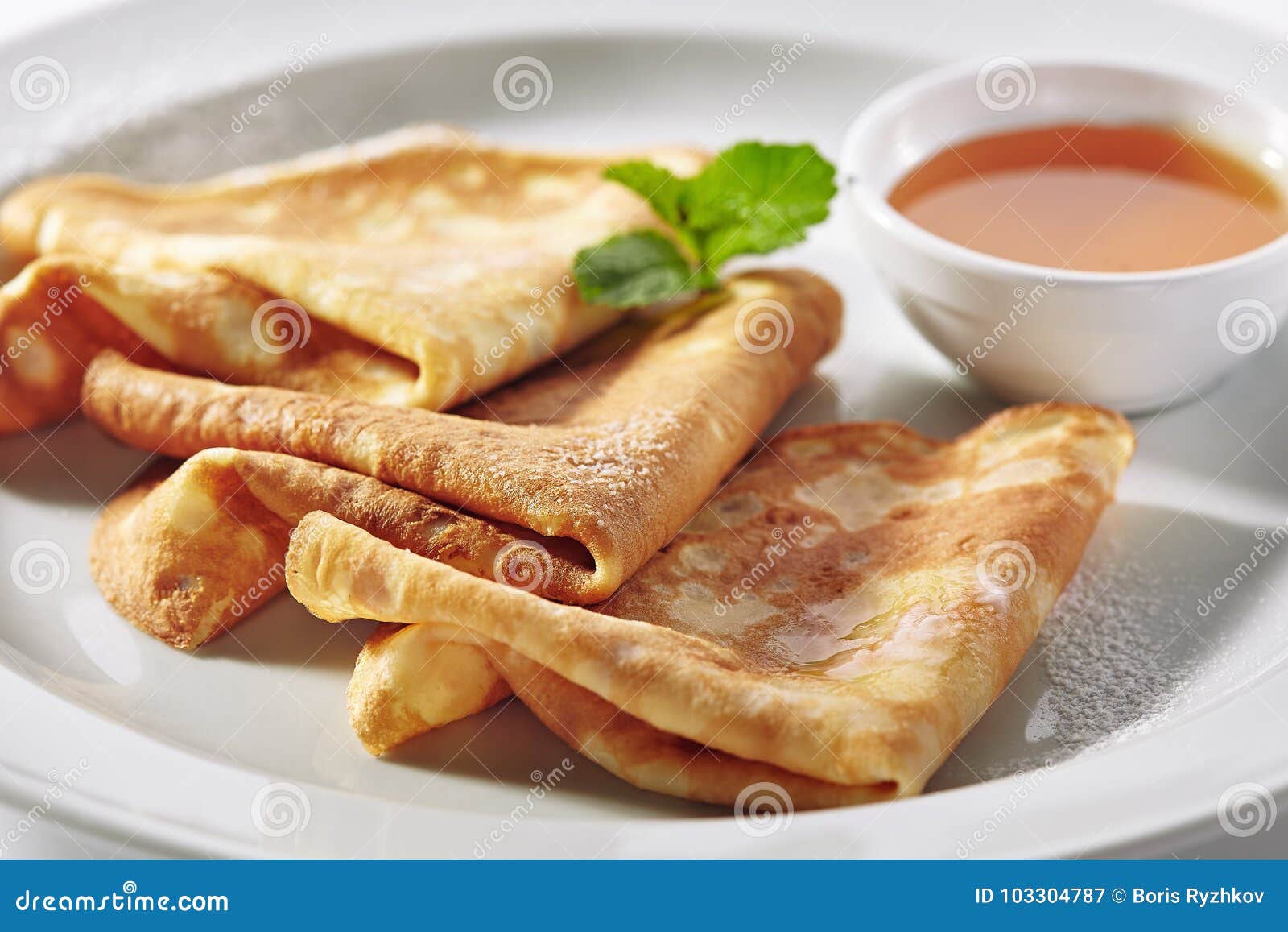 Crespones con la miel imagen de archivo. Imagen de alimento - 103304787