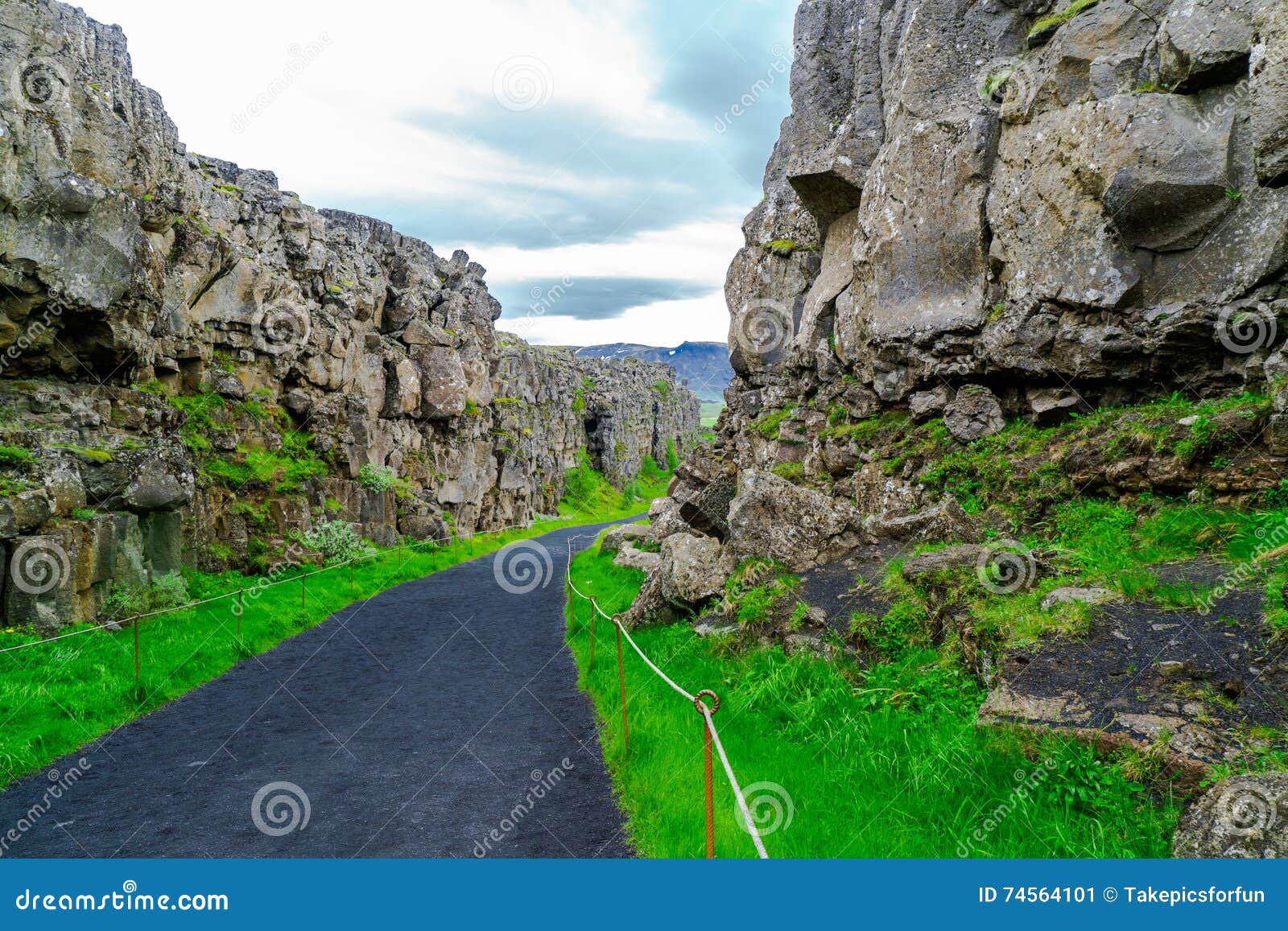 The Mid-Atlantic Ridge In Iceland In Thingvellir Stock Photo ...