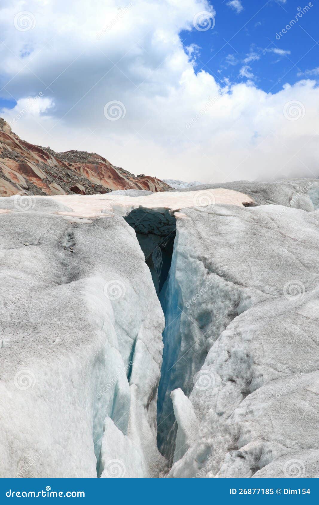 Crevasse stock image. Image of vertical, crevasses, large - 26877185