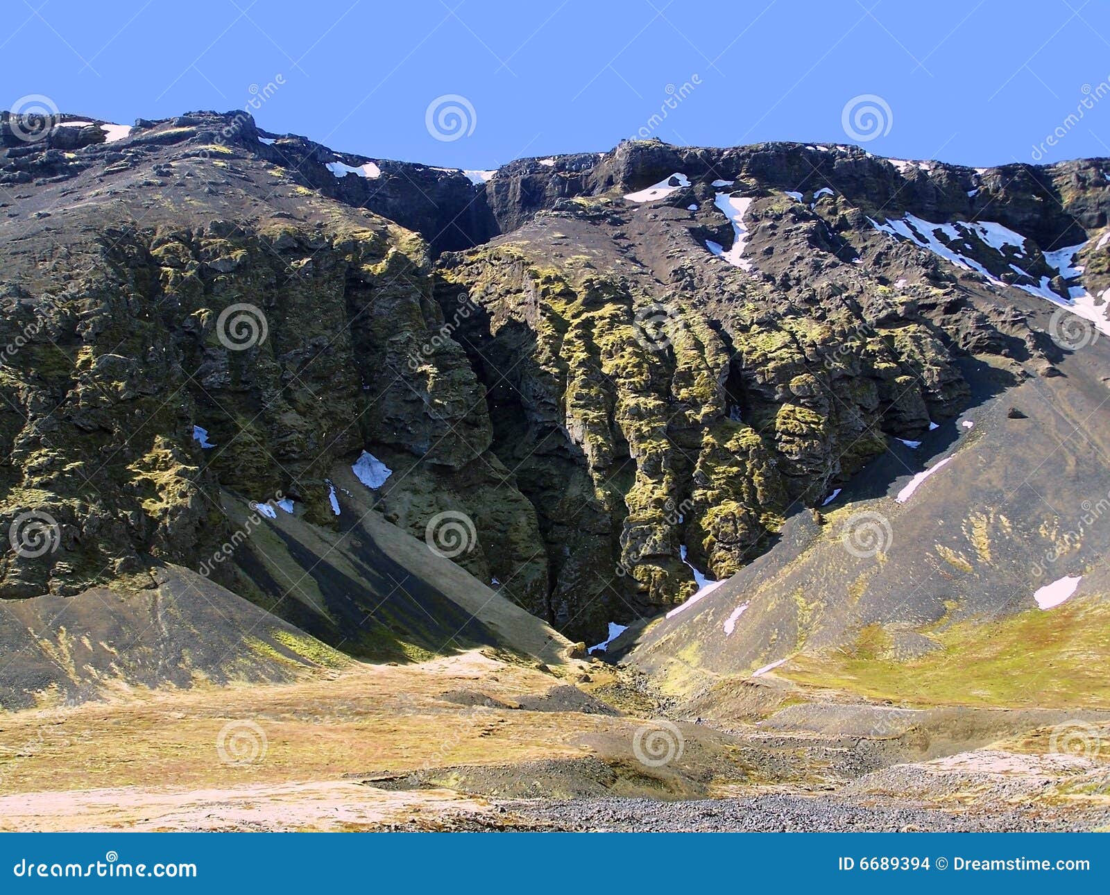 Crevice in withered rock stock photo. Image of wall, scandinavia - 6689394