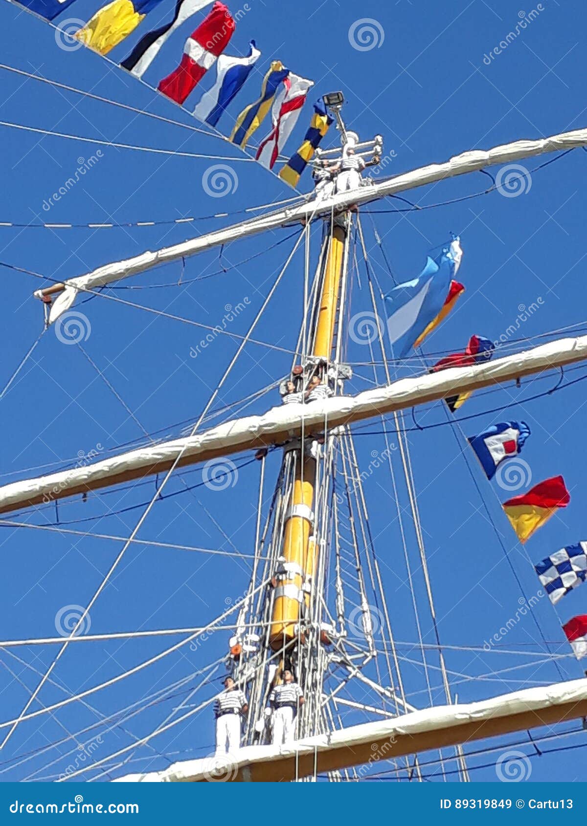 Crew on ship pole editorial stock image. Image of mooring - 89319849