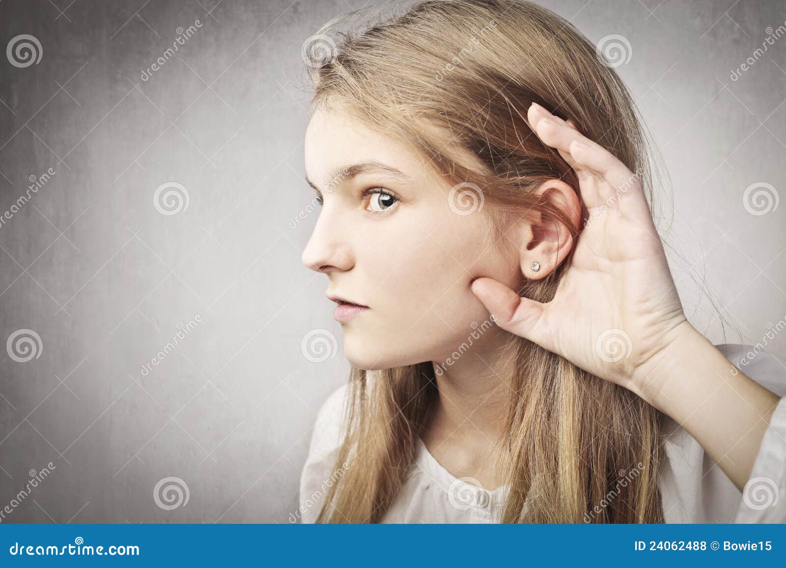 Criança curiosa foto de stock. Imagem de retrato, caucasiano - 24062488
